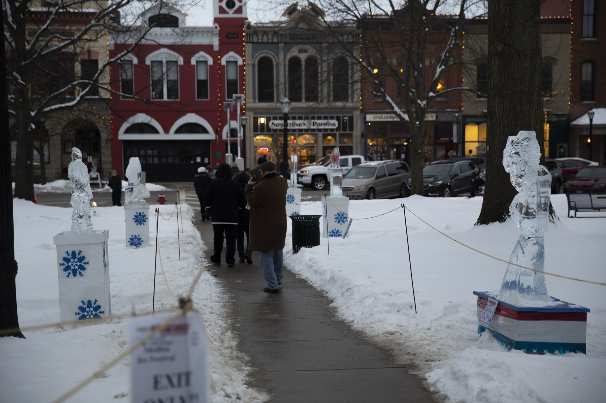 Medina Ice Festival in Medina Square - cleveland.com