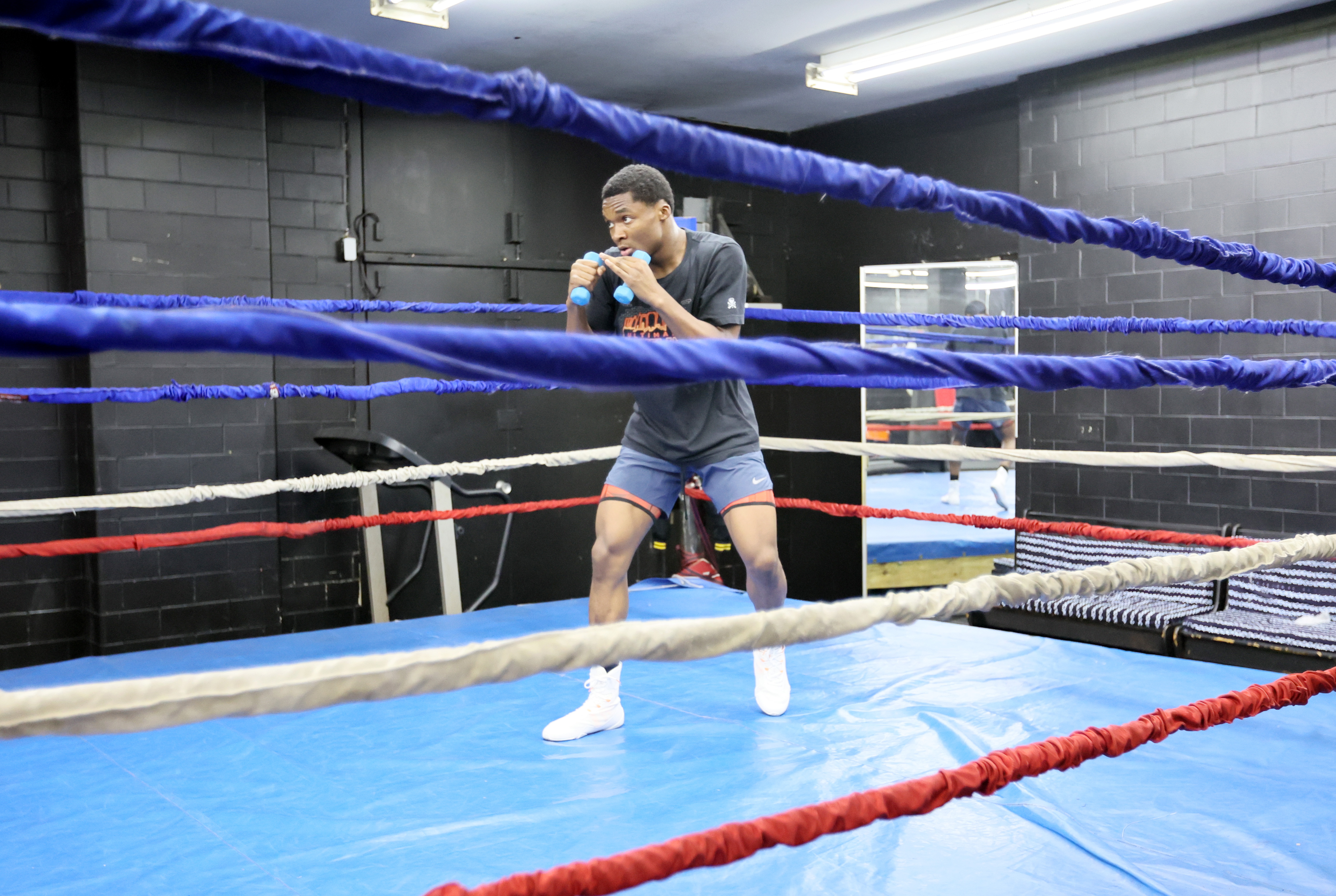 Abdullah Mason trains for his upcoming fight June 7, 2025, against ...