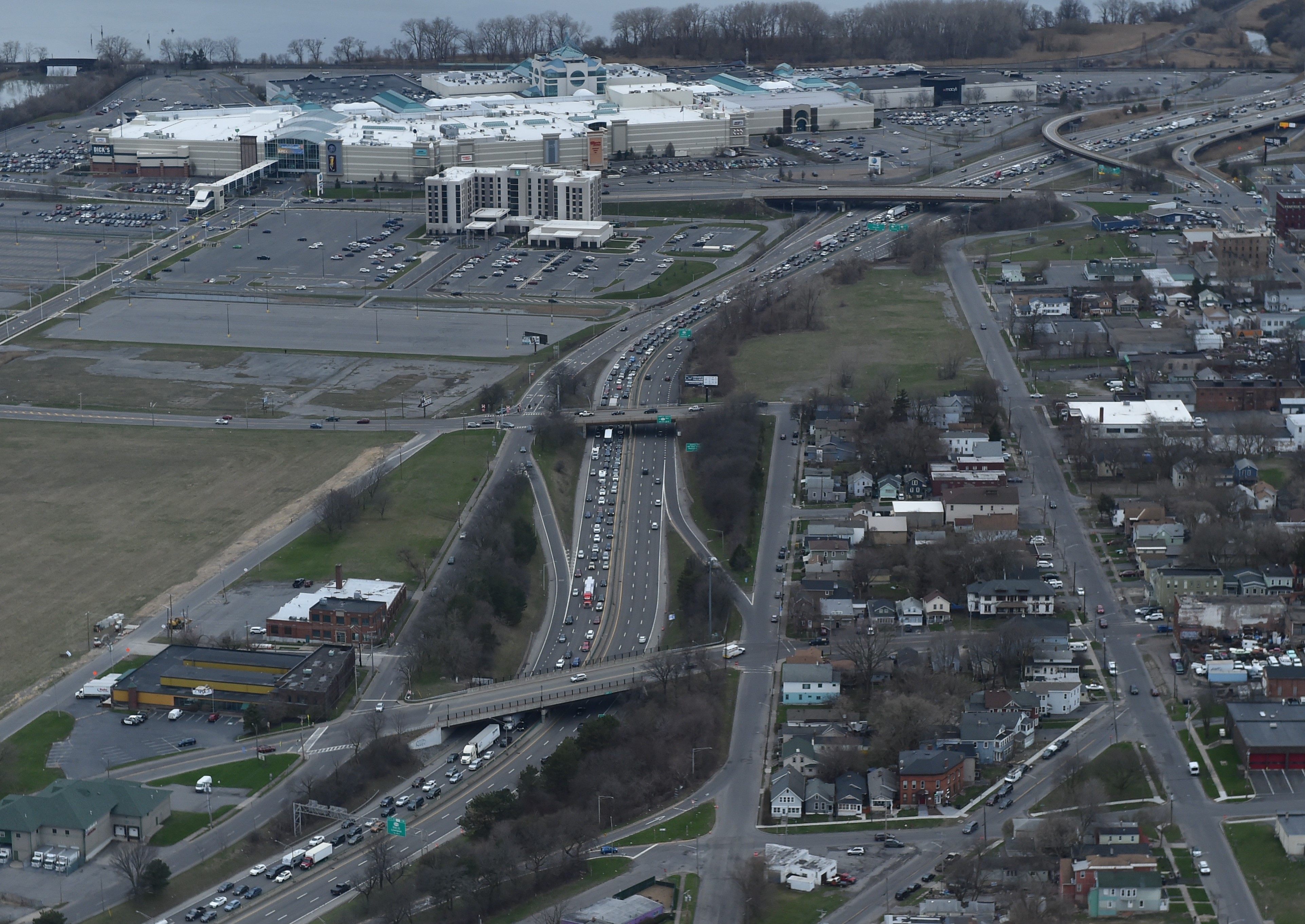Traffic backs ups in Syracuse, Central New York after 2024 eclipse from ...