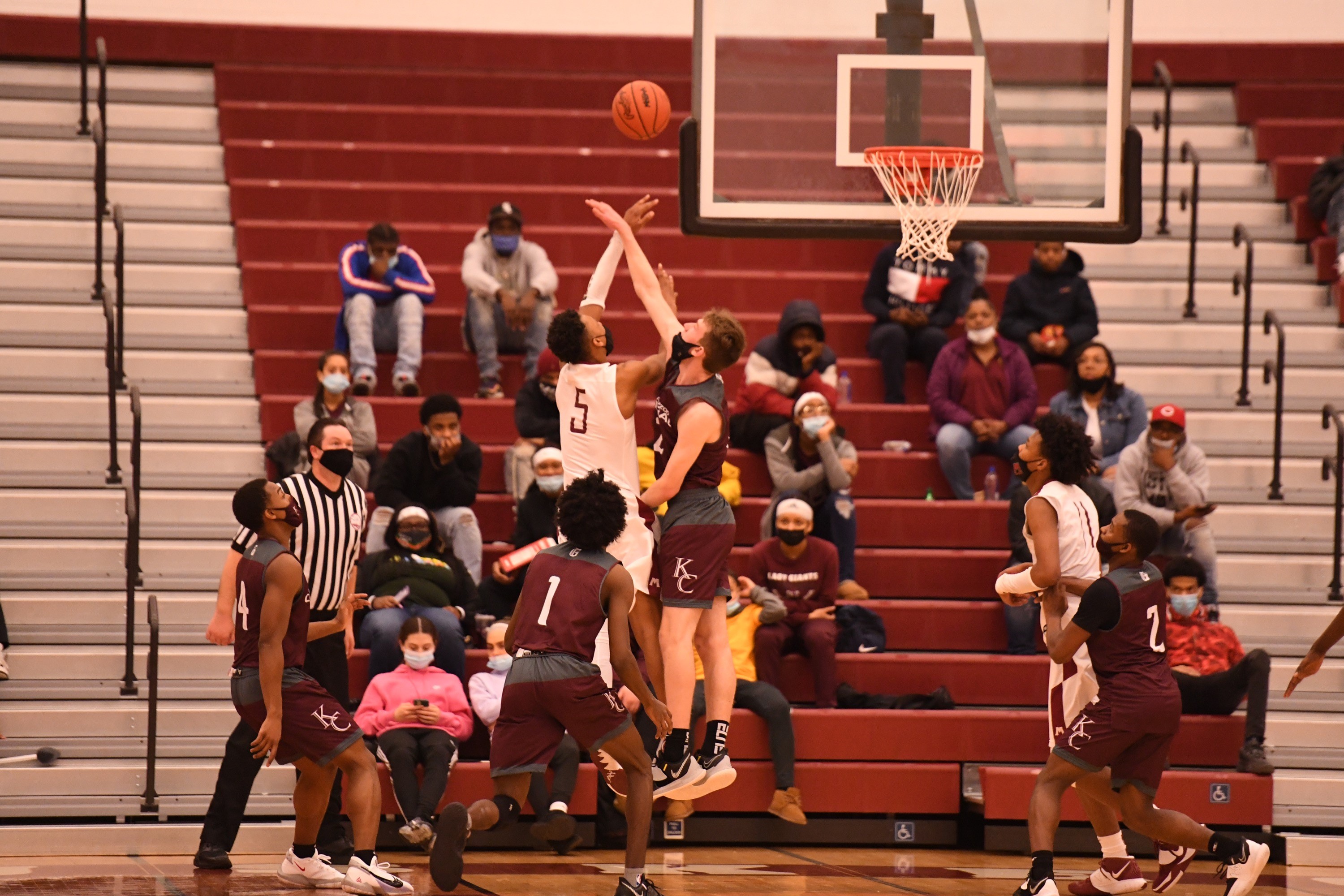 Muskegon hosts Kalamazoo Central in boys basketball thriller Saturday ...