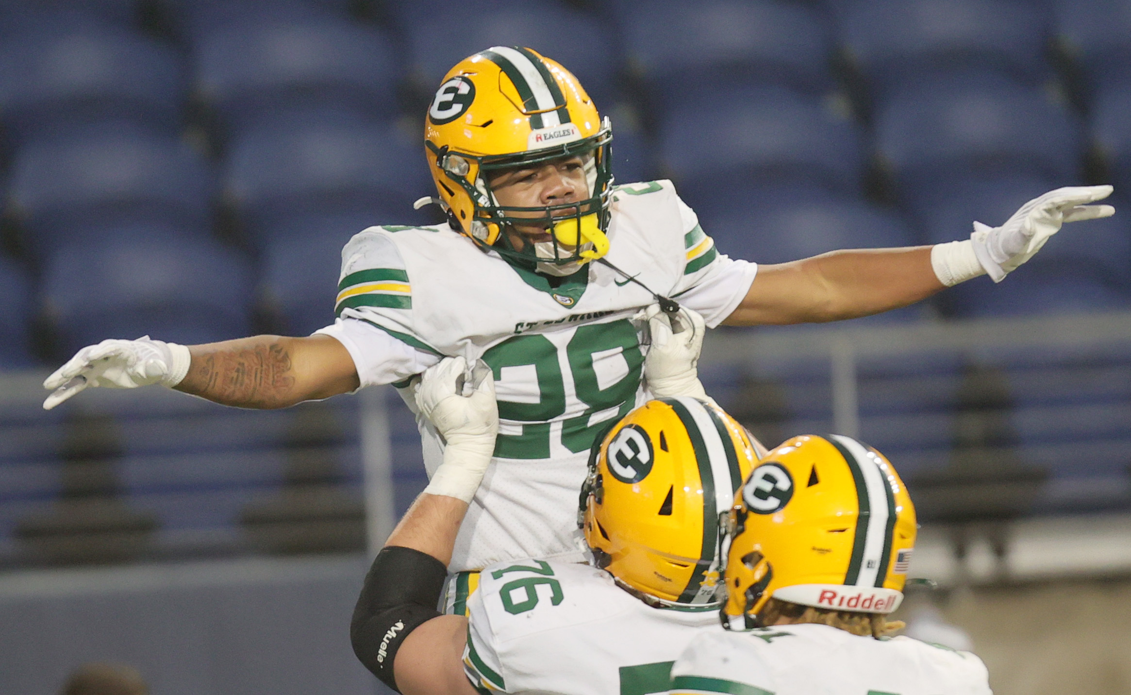High school football D1 Championship: St. Edward vs. Springfield ...