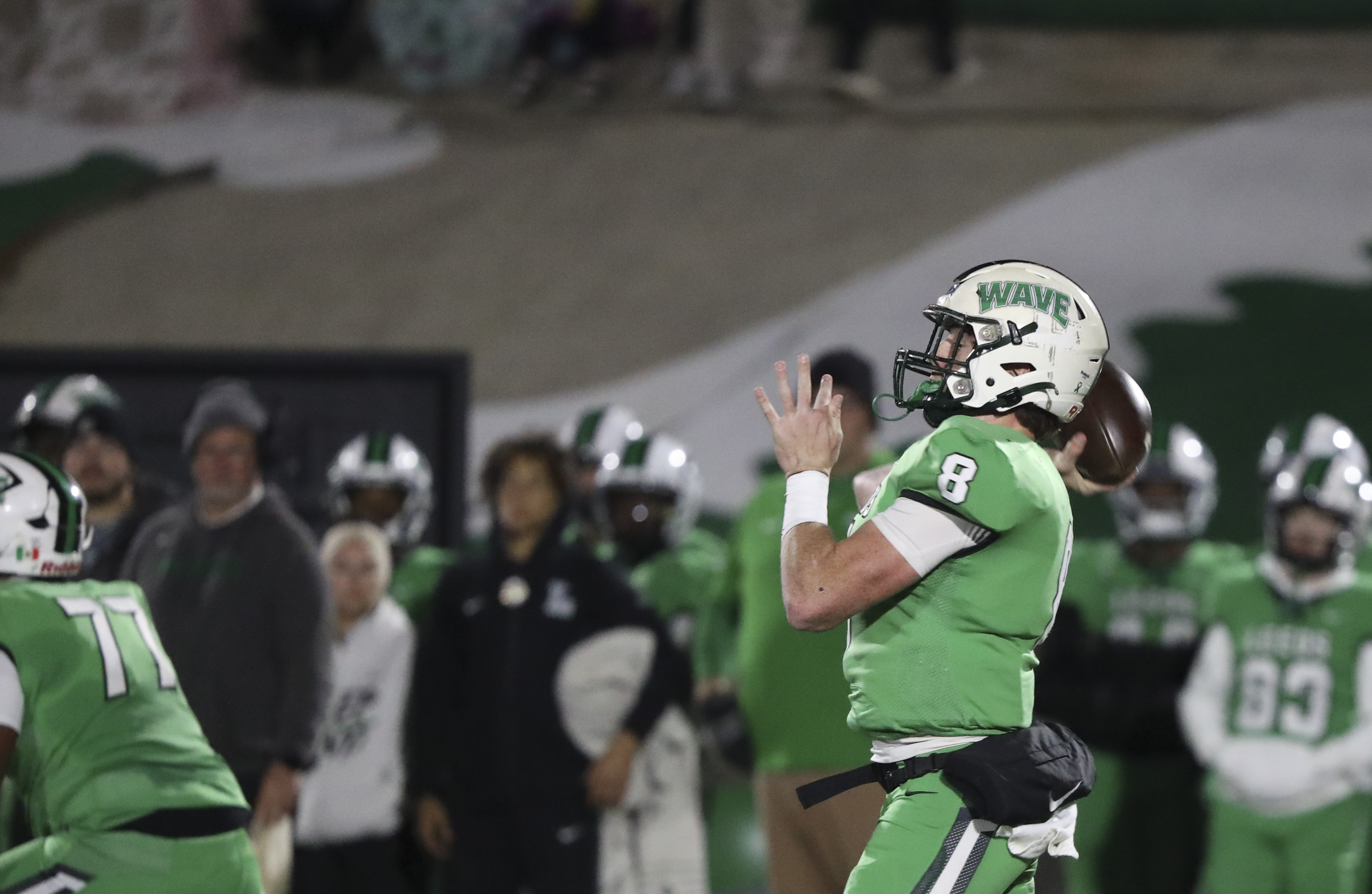 Corner at Leeds 5A Football Playoffs - al.com
