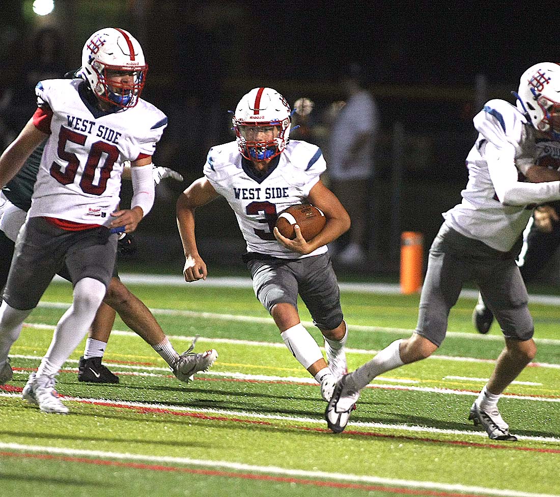 West Springfield vs Minnechaug Football 9/9/22 - masslive.com