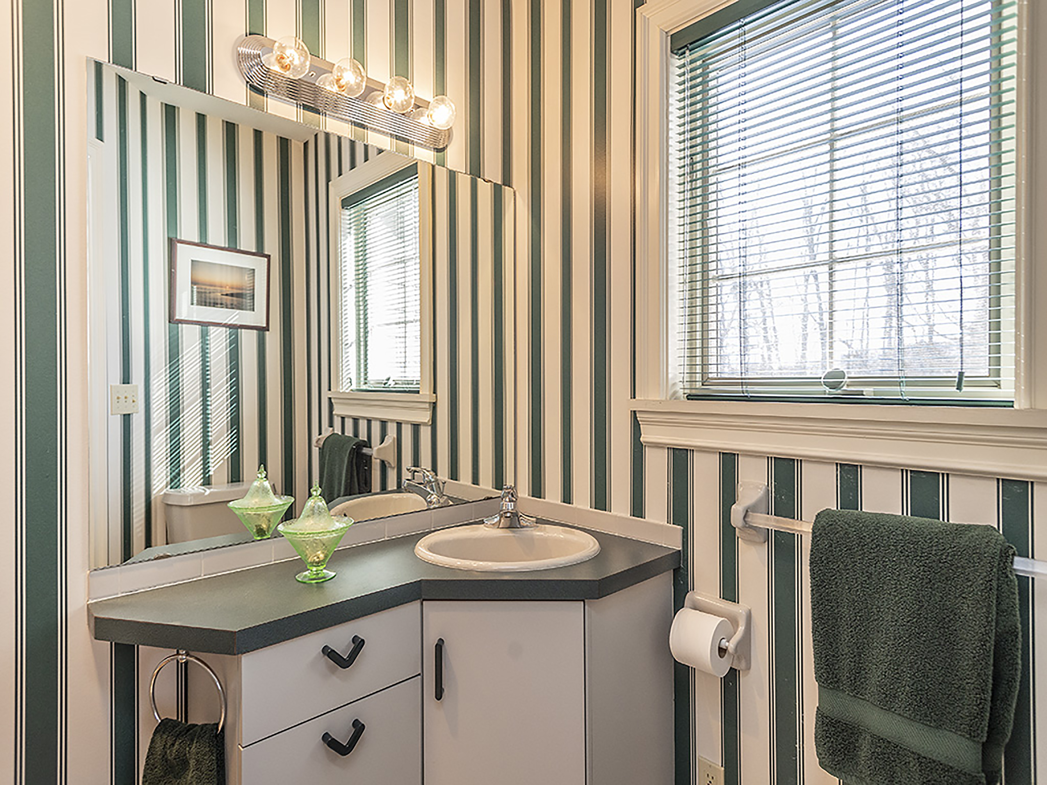 Owners have pampered this 'exquisite' Cazenovia home for 25 years ...