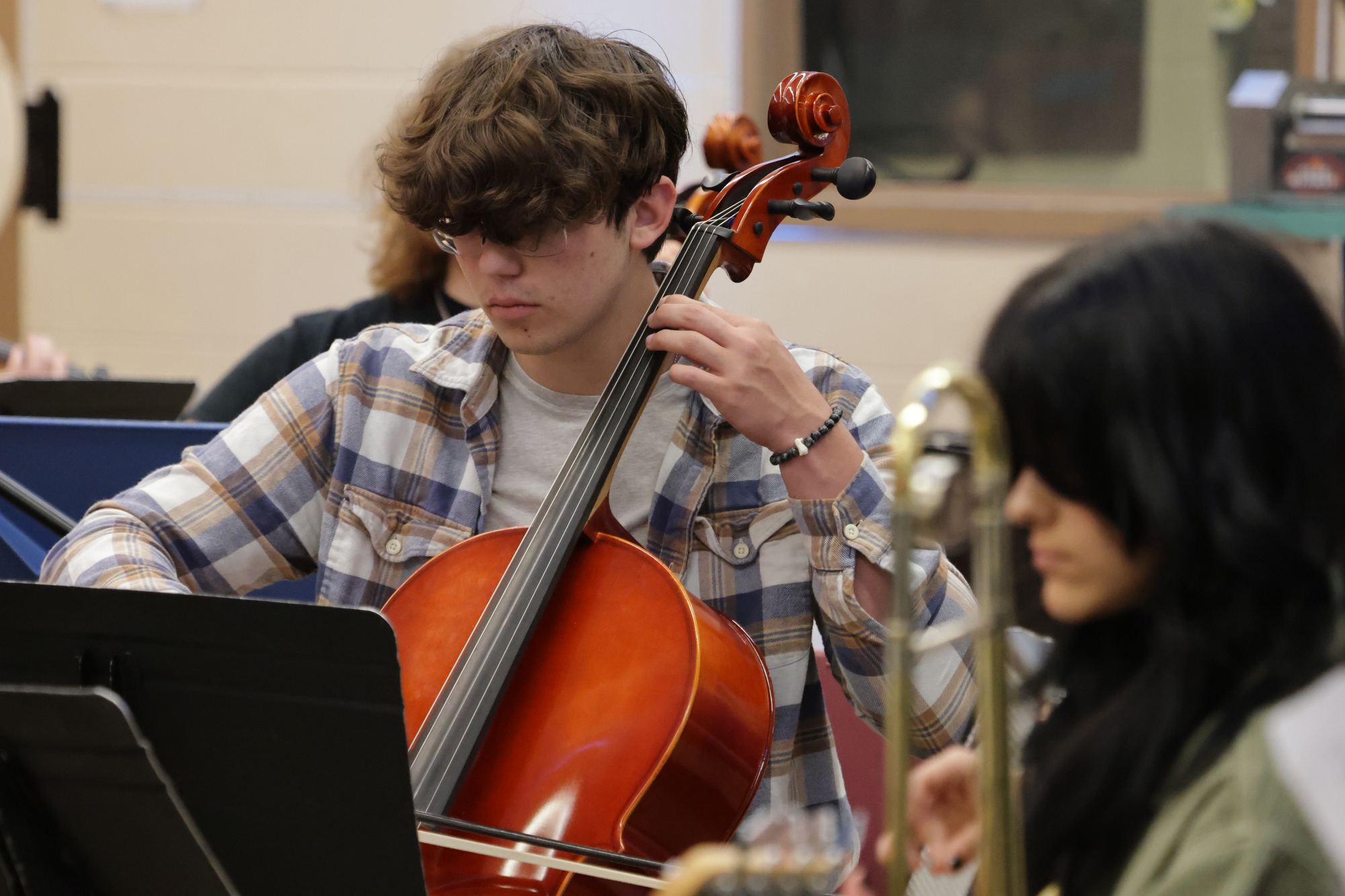 Normandy HS band rehearses for upcoming "Dark Side of the Moon ...