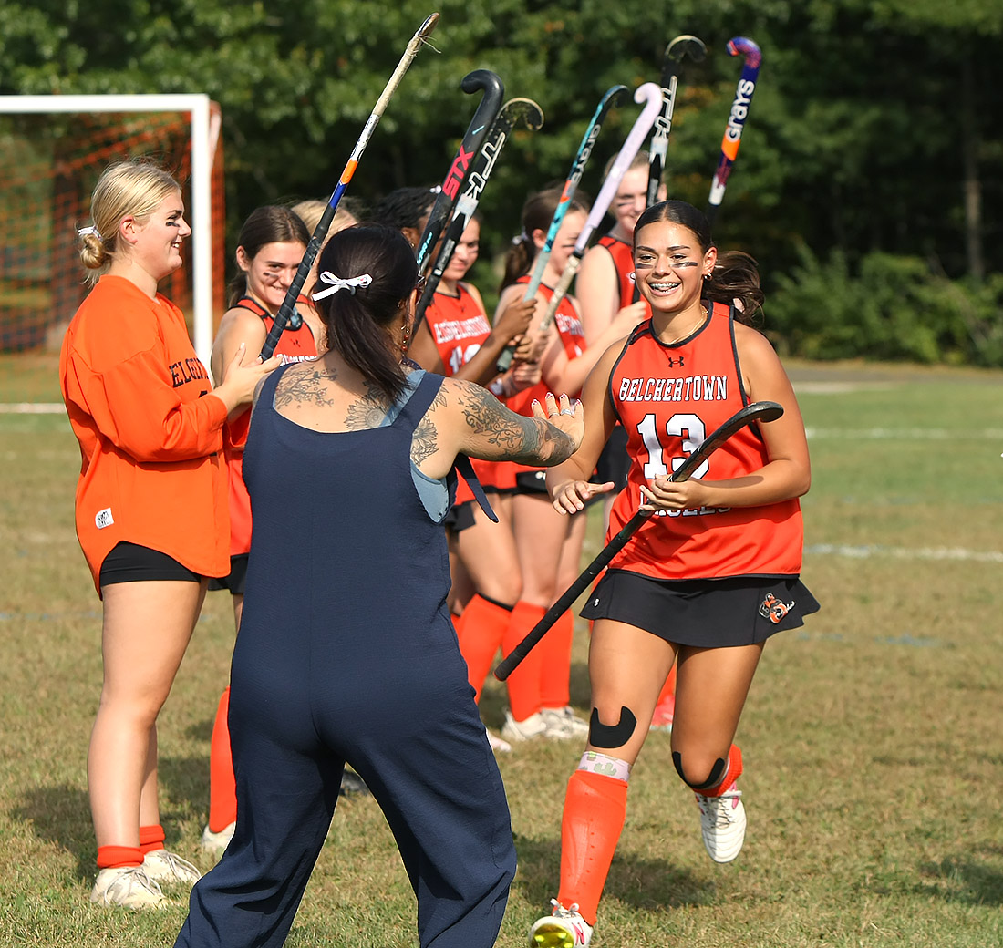 Greenfield vs Belchertown Field Hockey 9/11/25 - masslive.com
