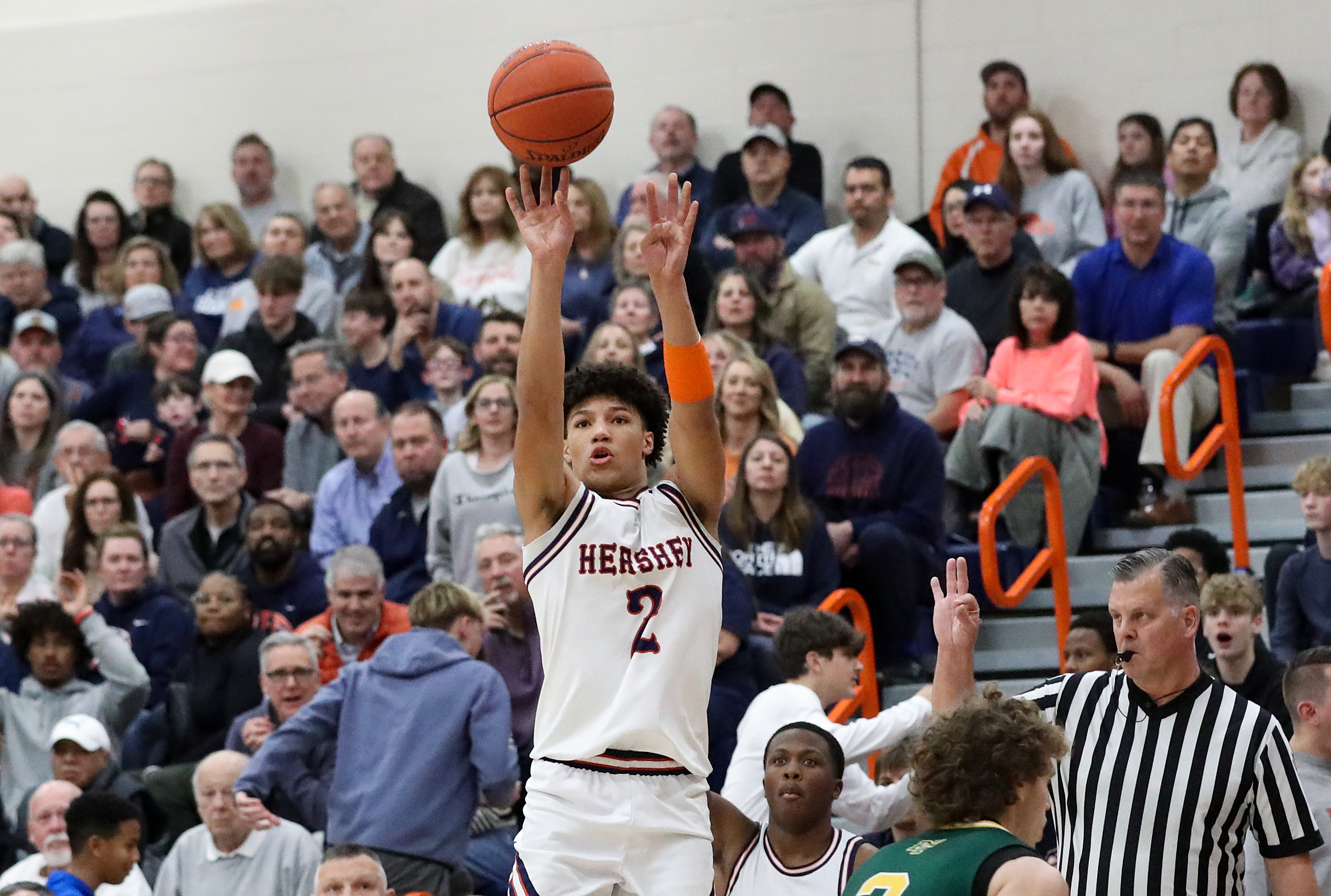 PIAA Class 5A State Basketball First Round Championship game between ...