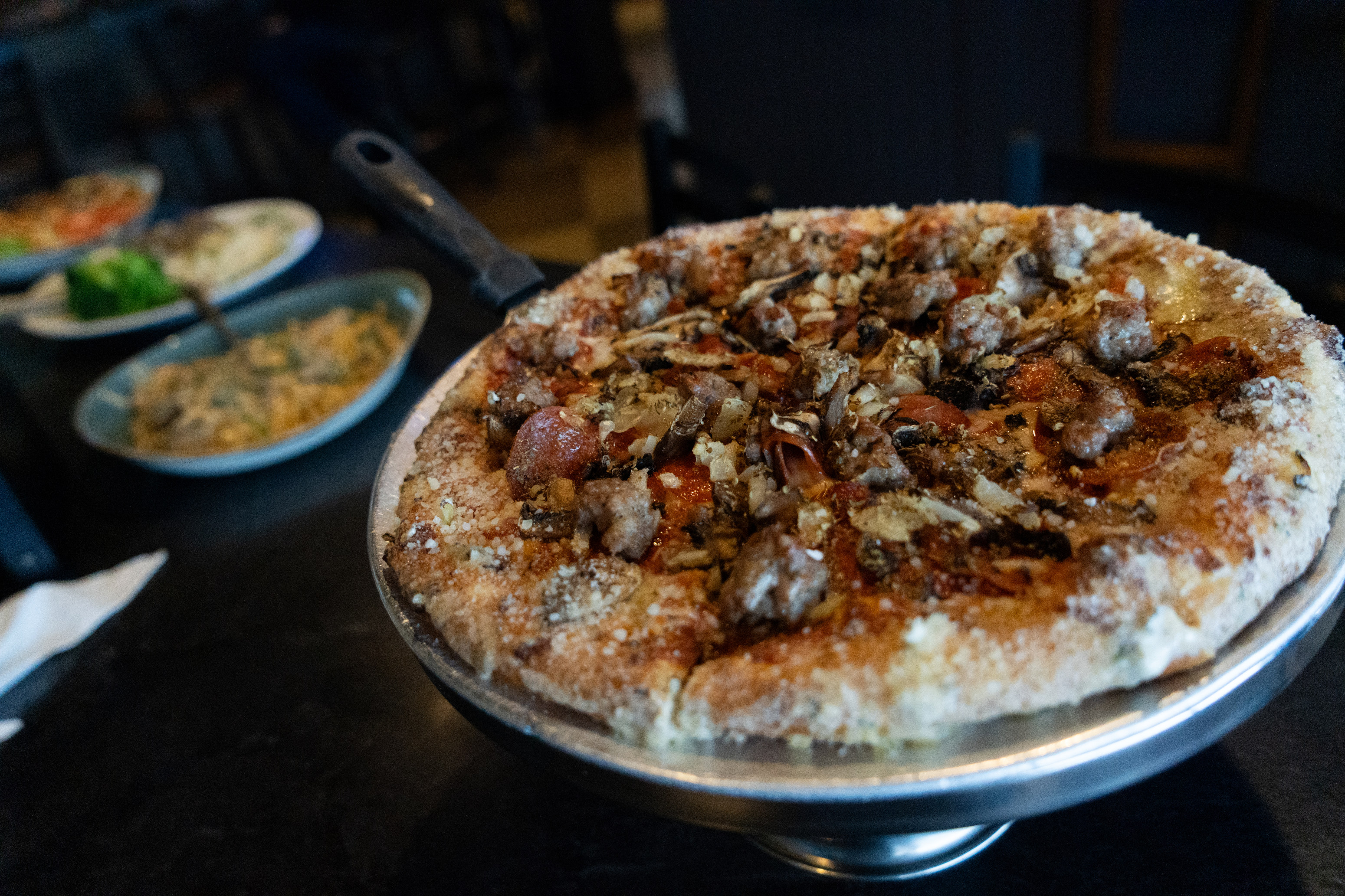 Michigan's Best Local Eats: Monelli's Italian Grill and Sports Bar ...