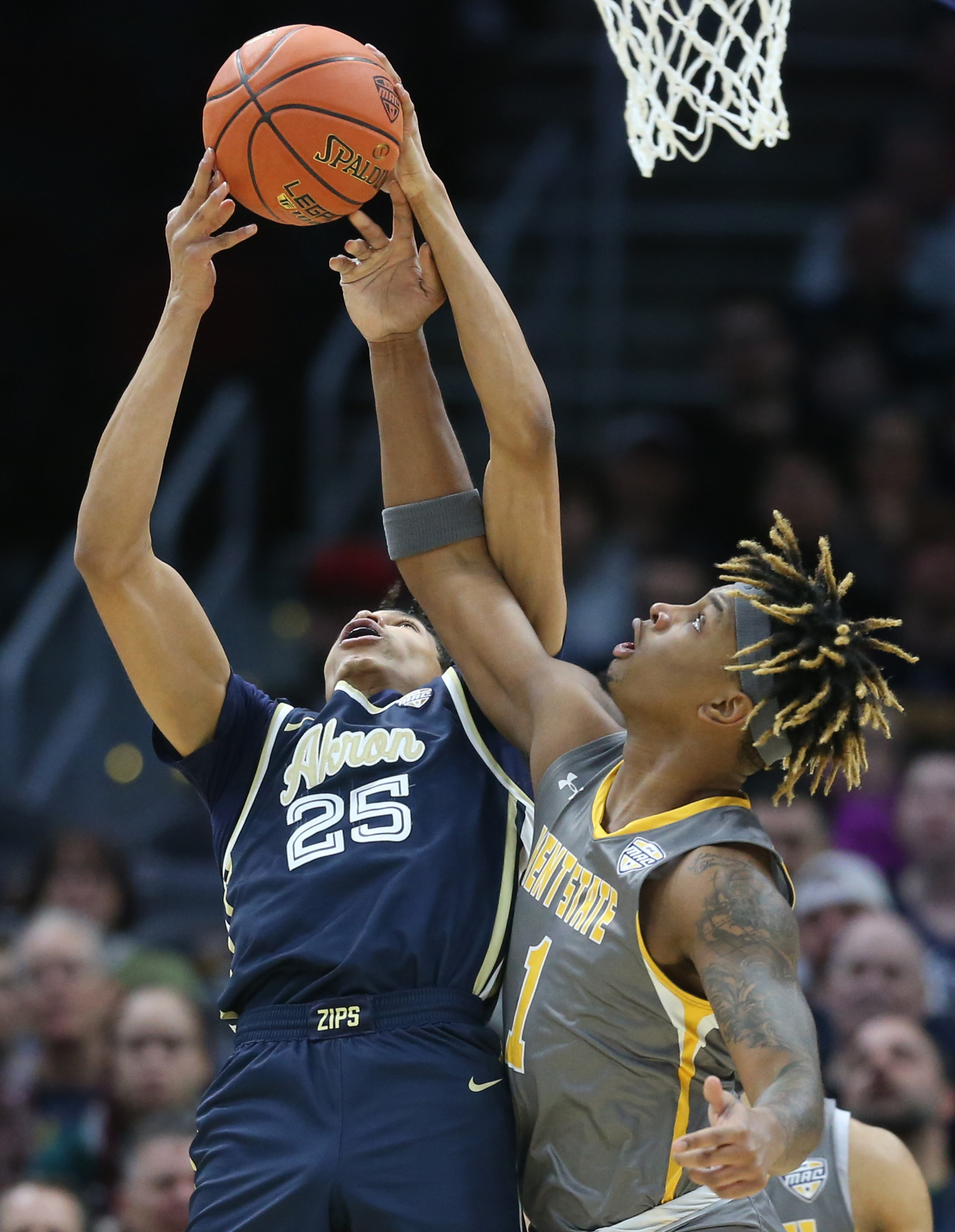 Kent vs. Akron in men's MAC Tournament final, March 12, 2022 ...