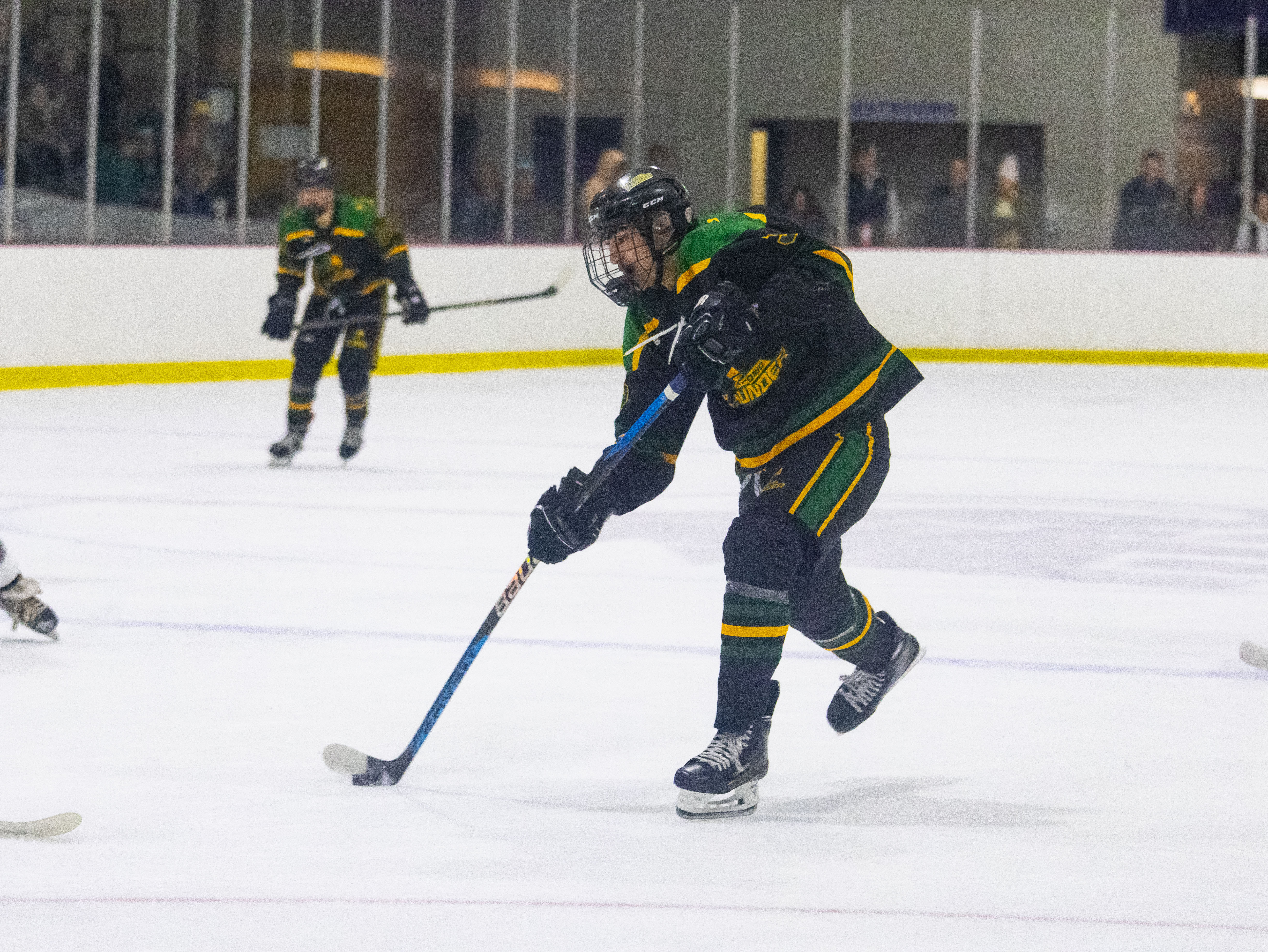 Amherst boys hockey defeats Taconic - masslive.com