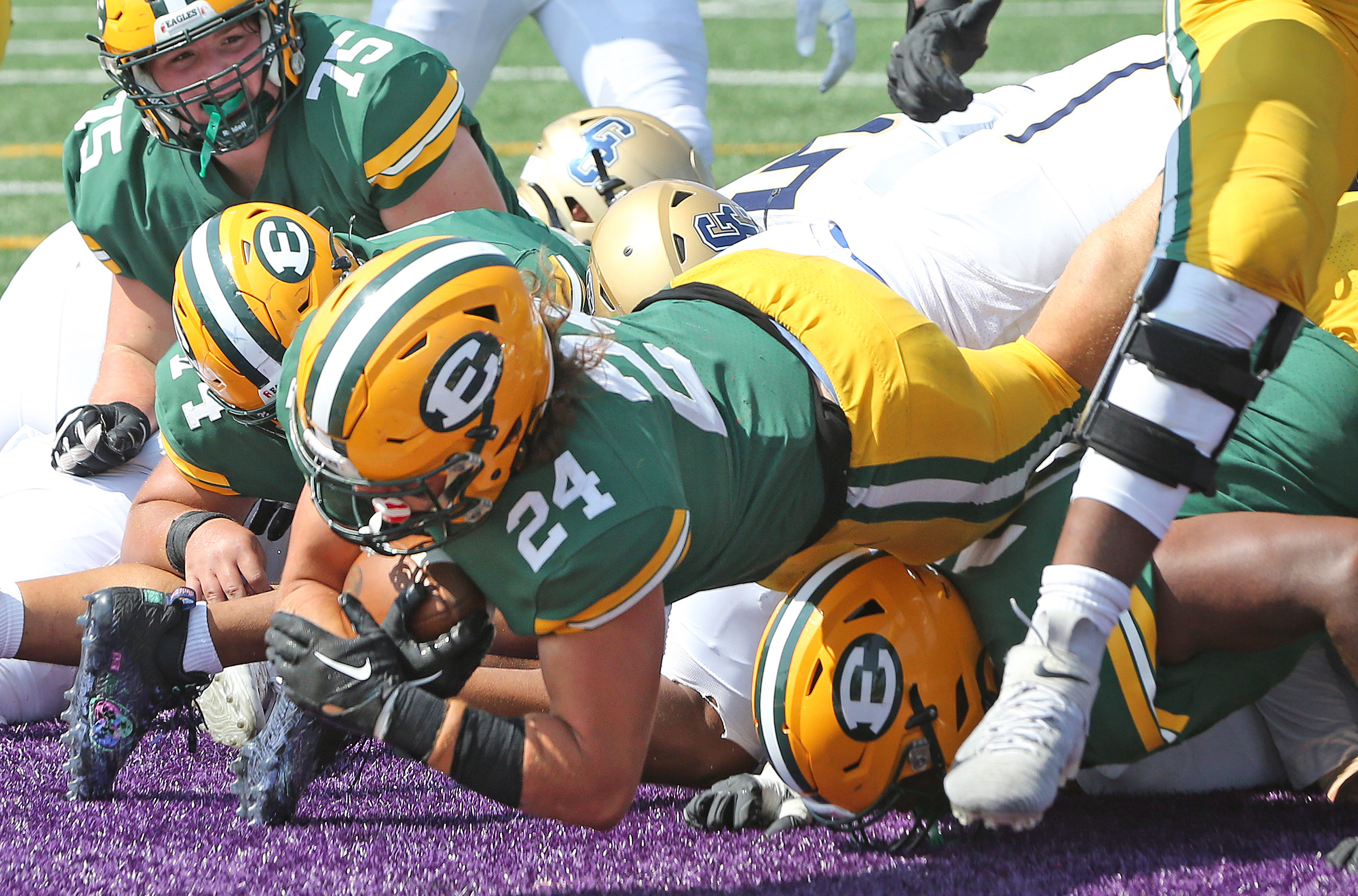 St. Edward vs. Our Lady of Good Counsel (MD) in high school football ...