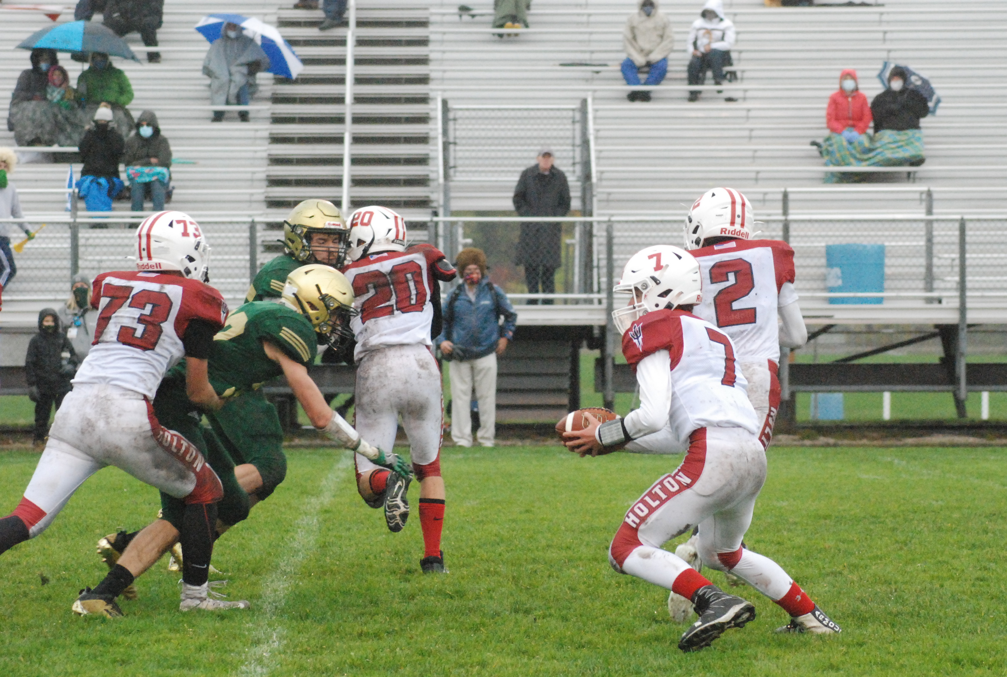 Muskegon Catholic Central defeats Holton, 60-0, in high school football ...