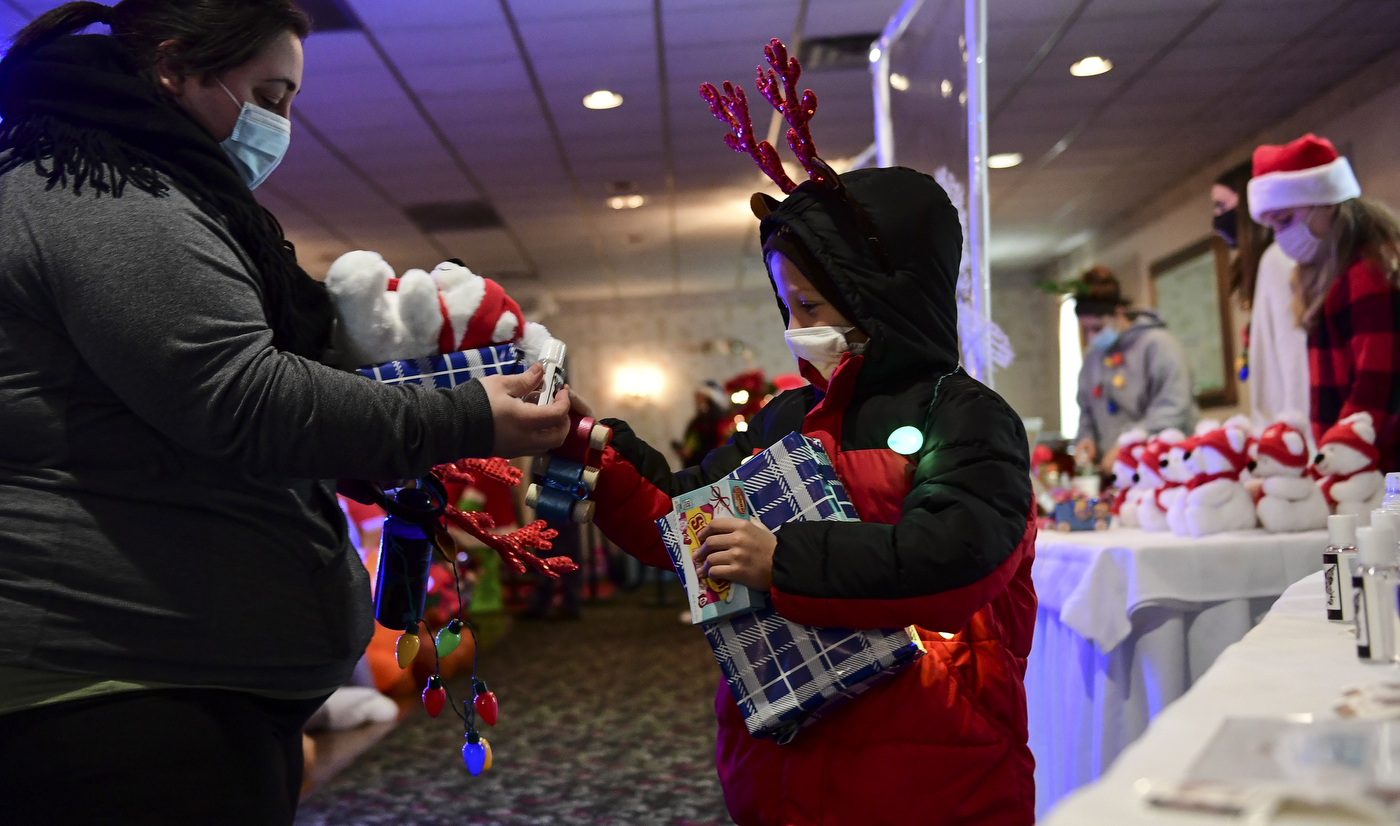 Winter Wonderland brightens holidays for Phillipsburg kids, thanks to ...