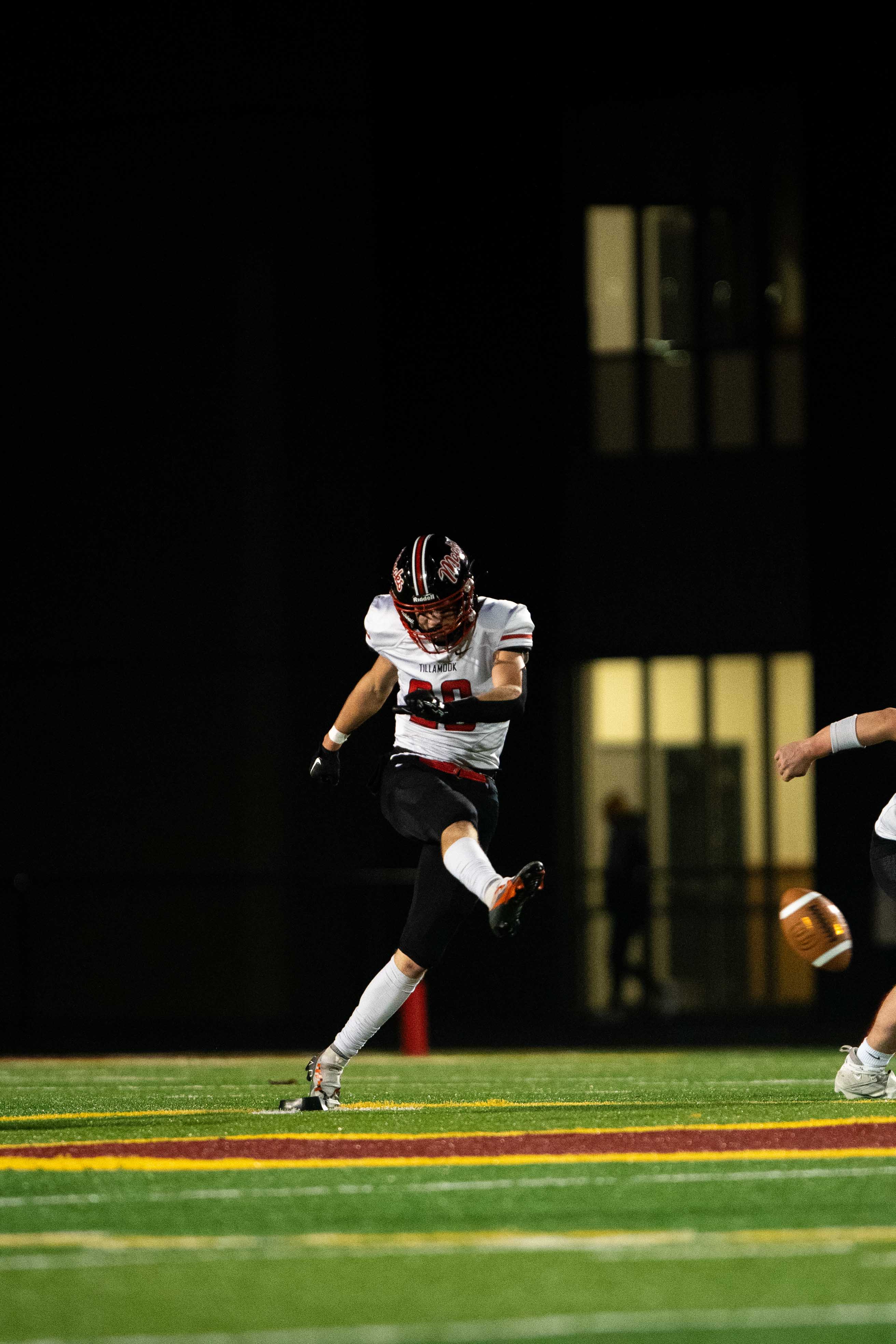 Oregon high school football: Tillamook Cheesemakers vs Milwaukie ...