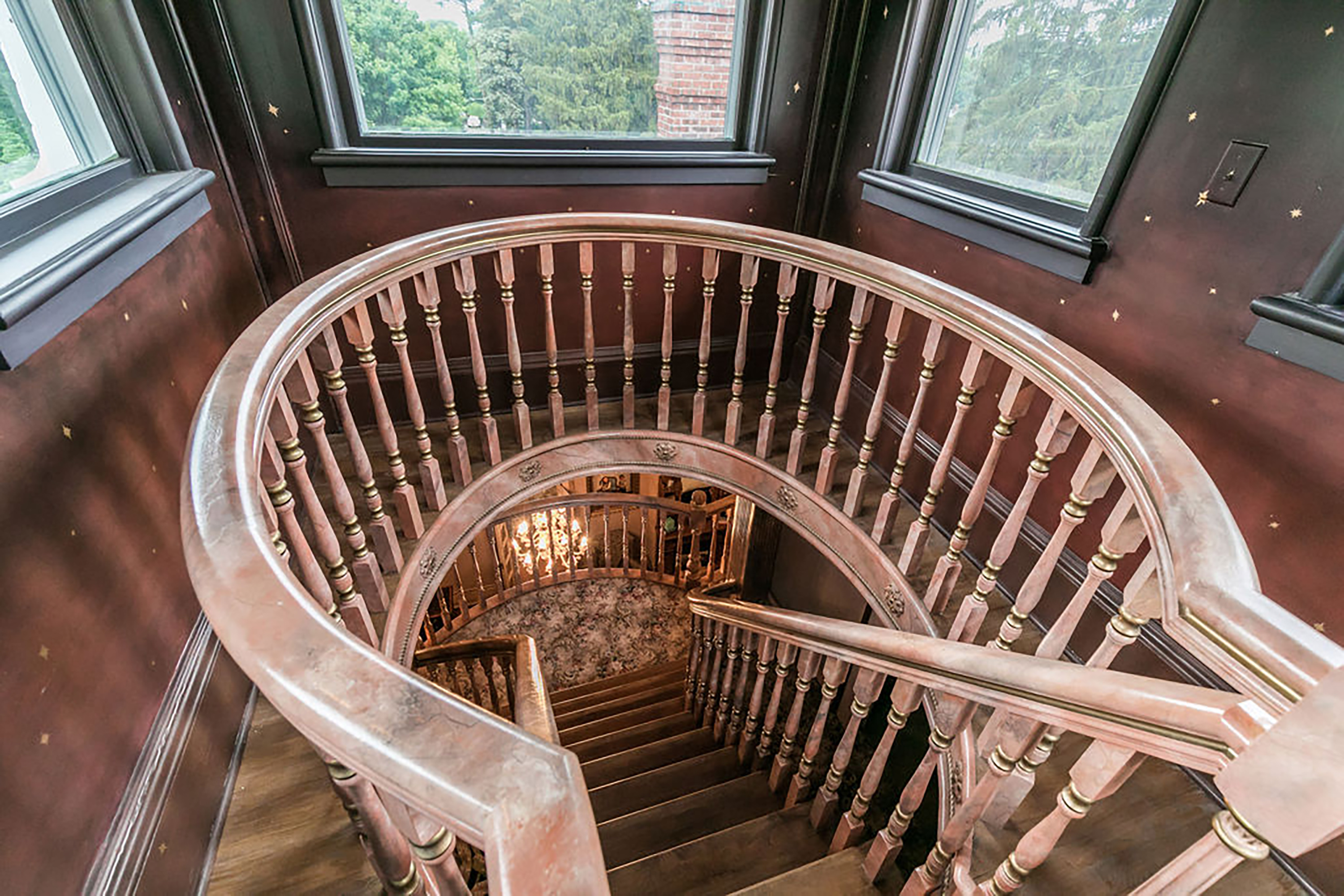 Owner says living at this historic Fayetteville home has been a "dream ...