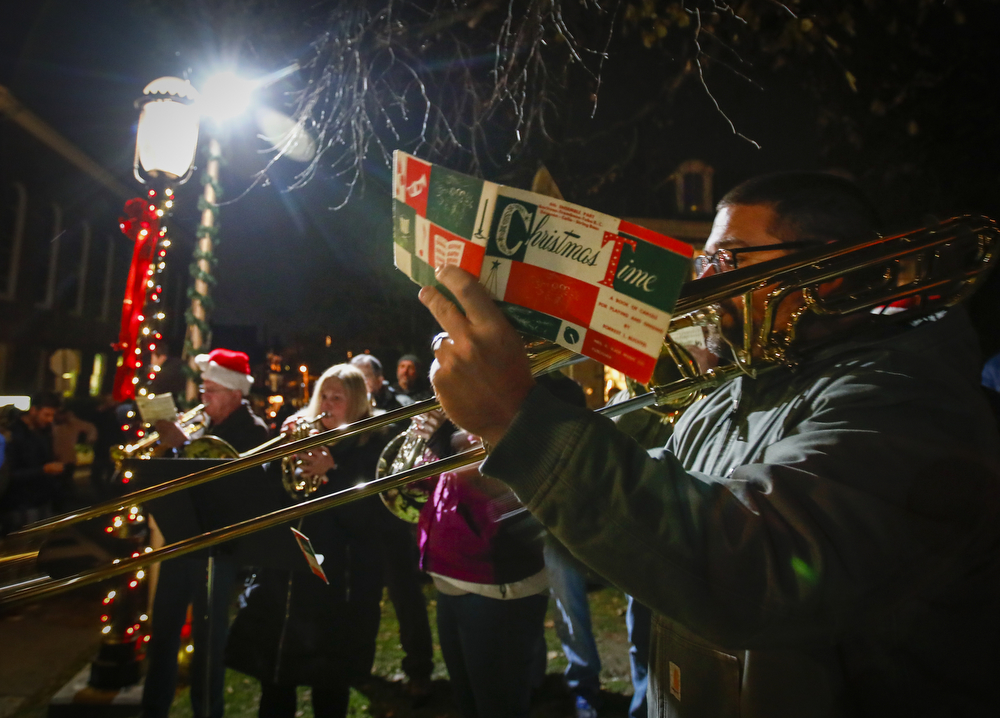 2021 Nazareth tree lighting ceremony - lehighvalleylive.com