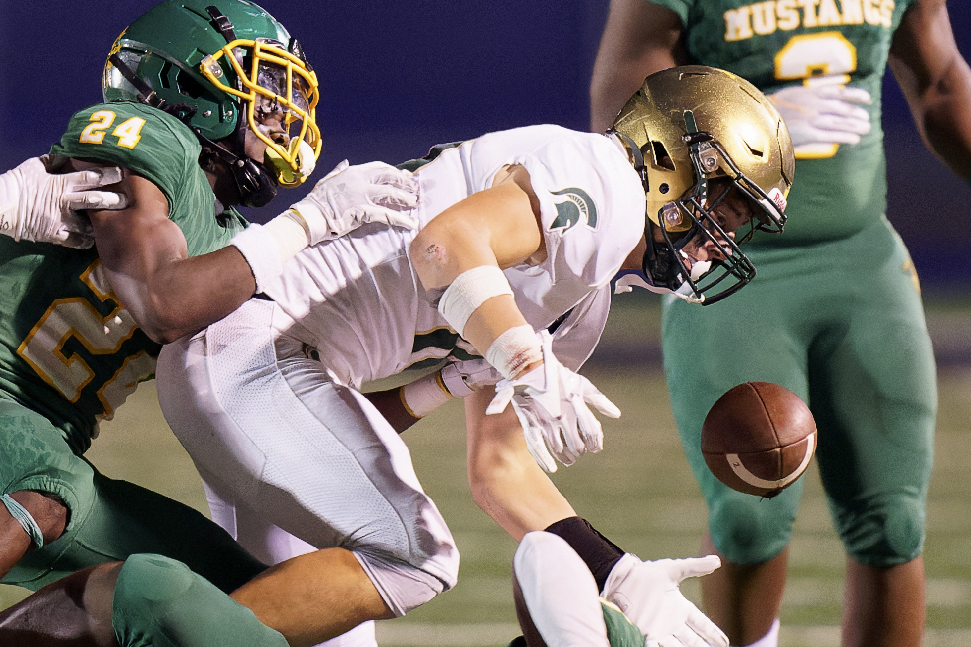 Mountain Brook at Jackson-Olin Football - al.com