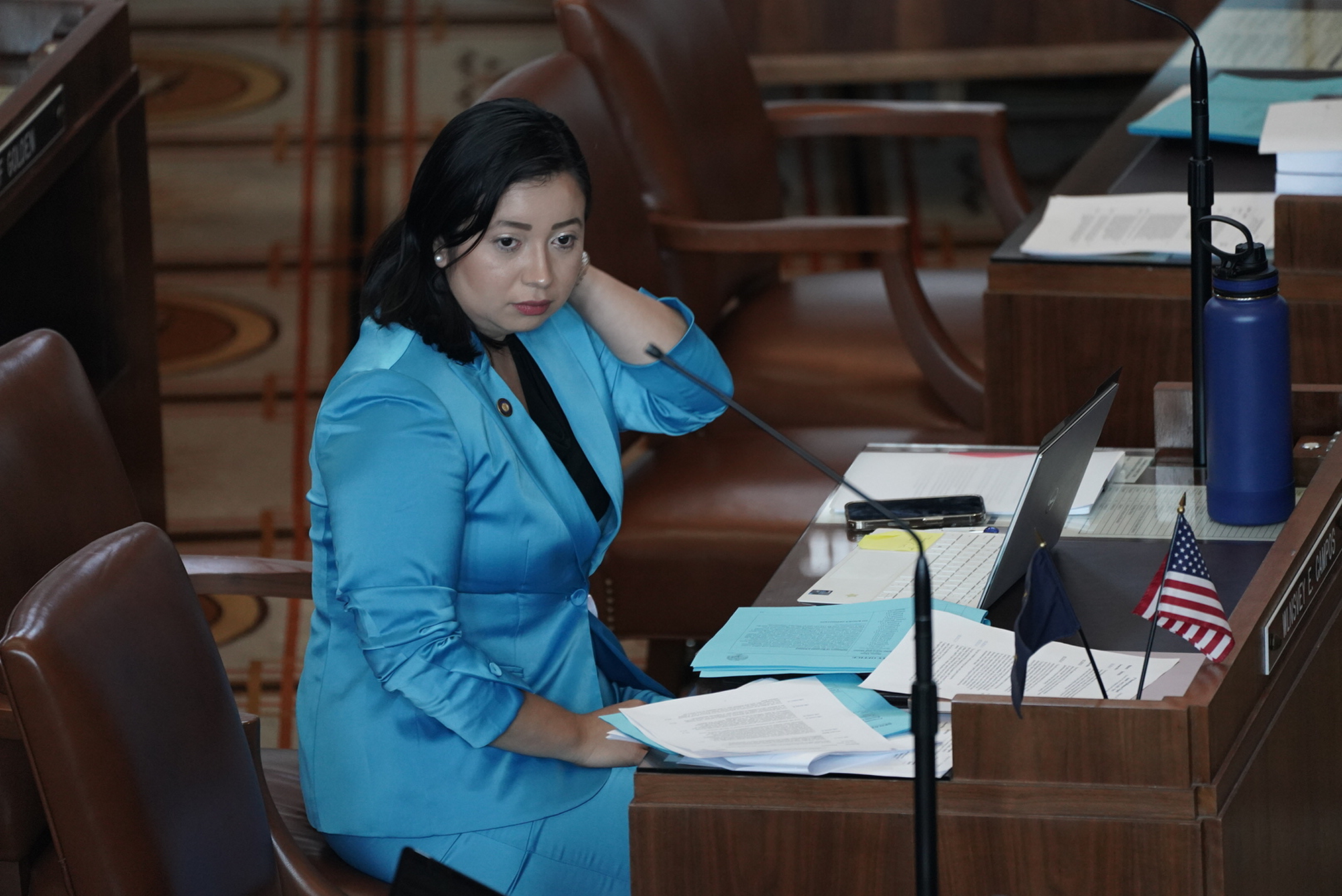 Oregon state lawmakers rush to pass slew of laws before constitutional ...