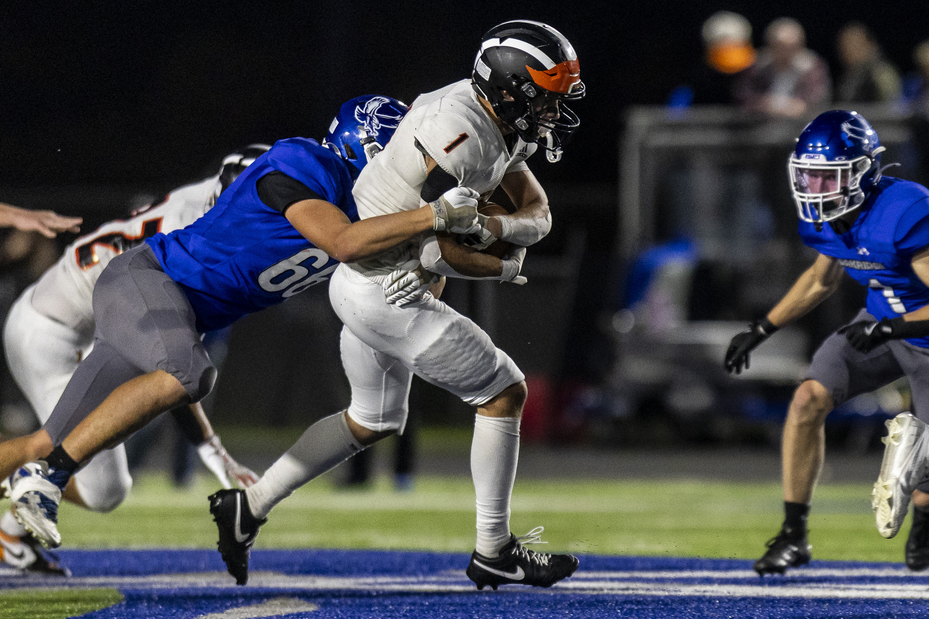 Oakridge hosts Belding in high school football 2025 - mlive.com