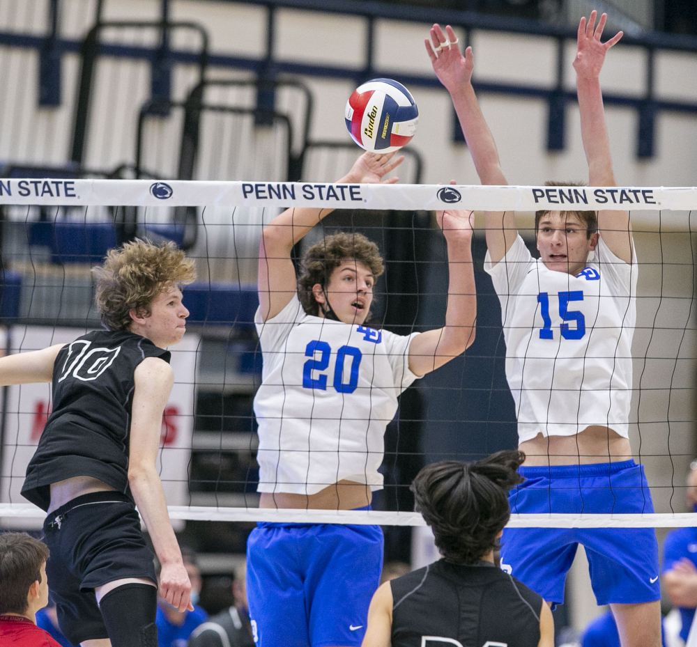 Lower Dauphin meets Meadville for the 2A State Volleyball Championship ...