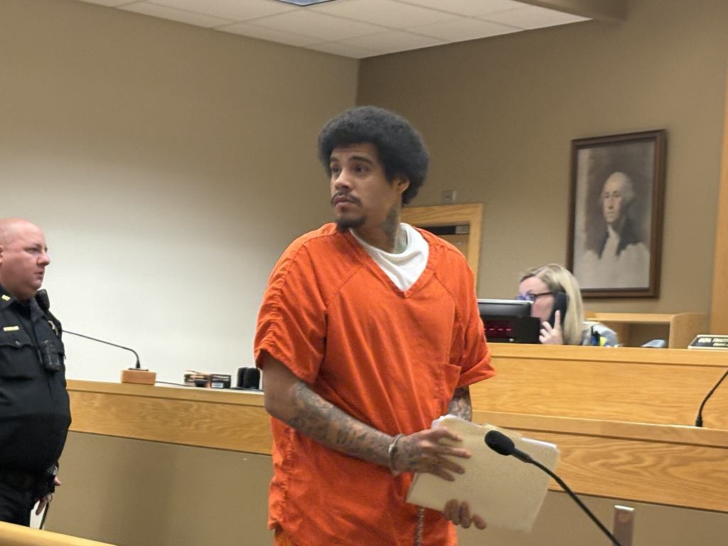 Preliminary examination for accused killer Shawn D. Meredith Jr. in Bay ...