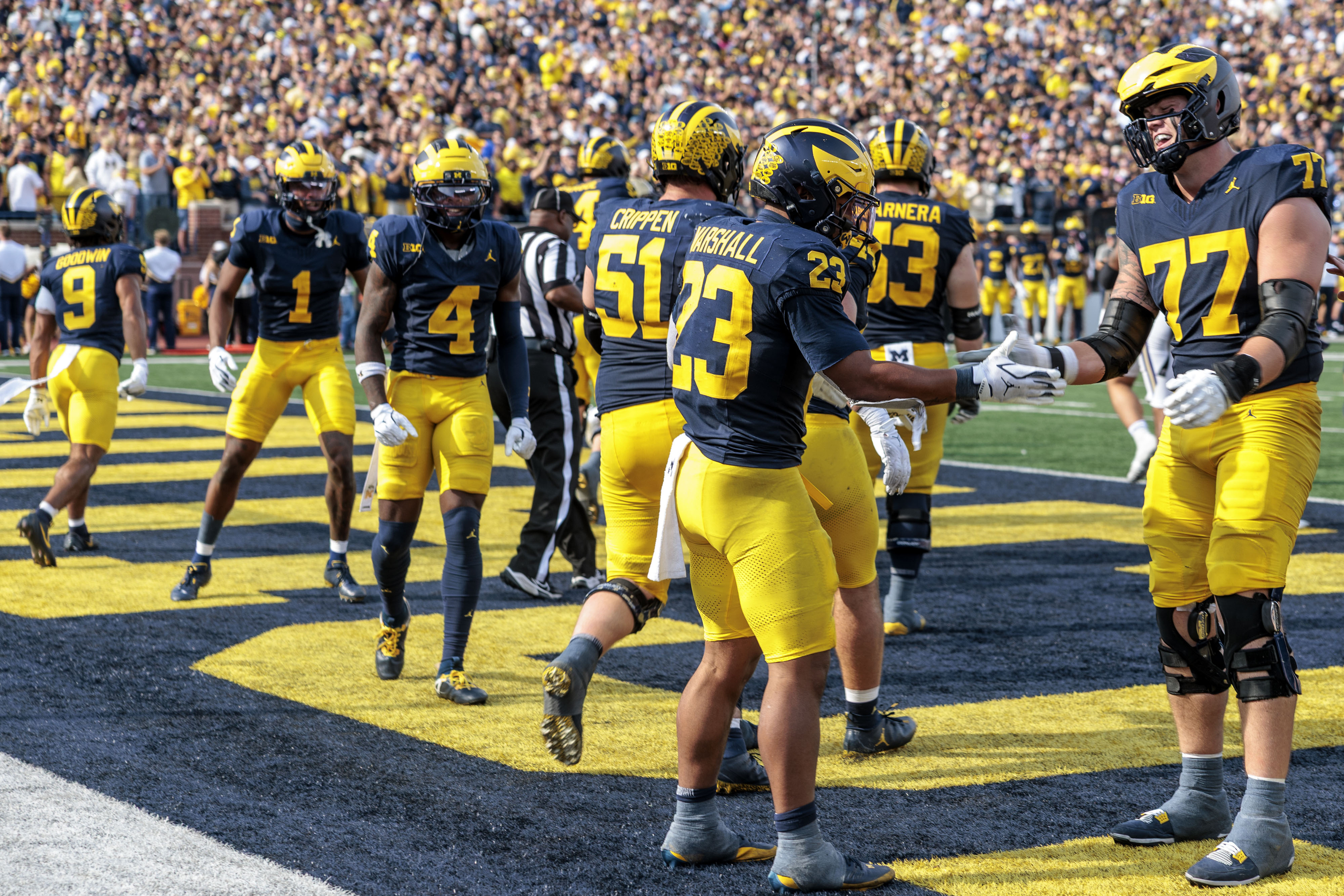 Michigan football hosts Washington - mlive.com