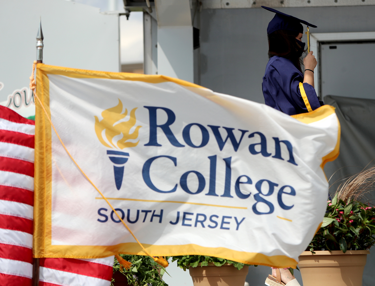 Parade of graduates at Rowan College South Jersey - nj.com