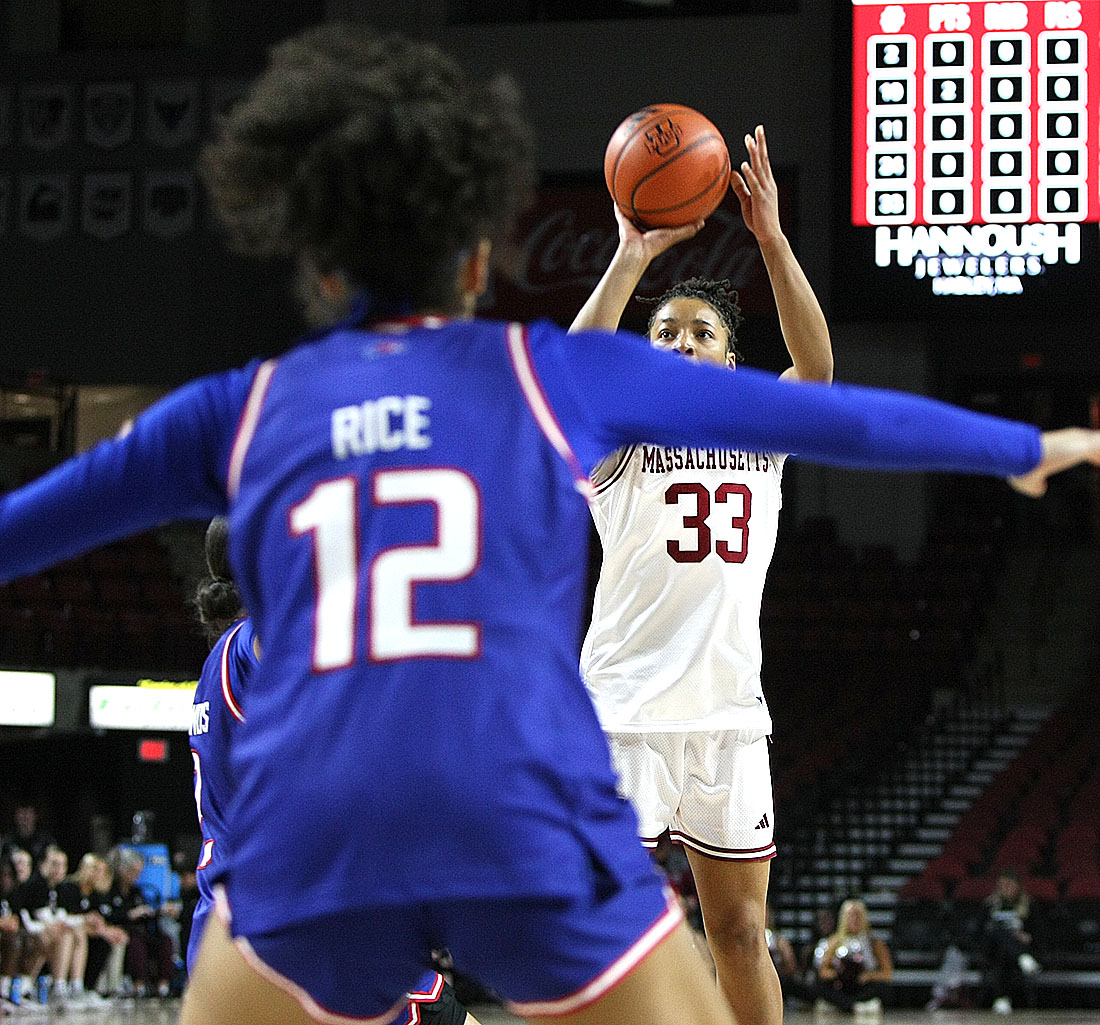UMass Women's Basketball vs UMass Lowell 11/18/25 - masslive.com