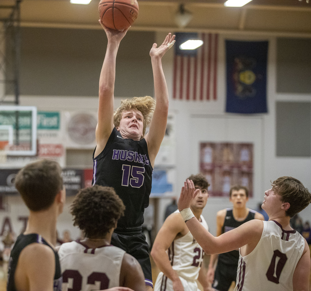 Mechanicsburg defeats Mifflin County 67-54 in boys hoops - pennlive.com
