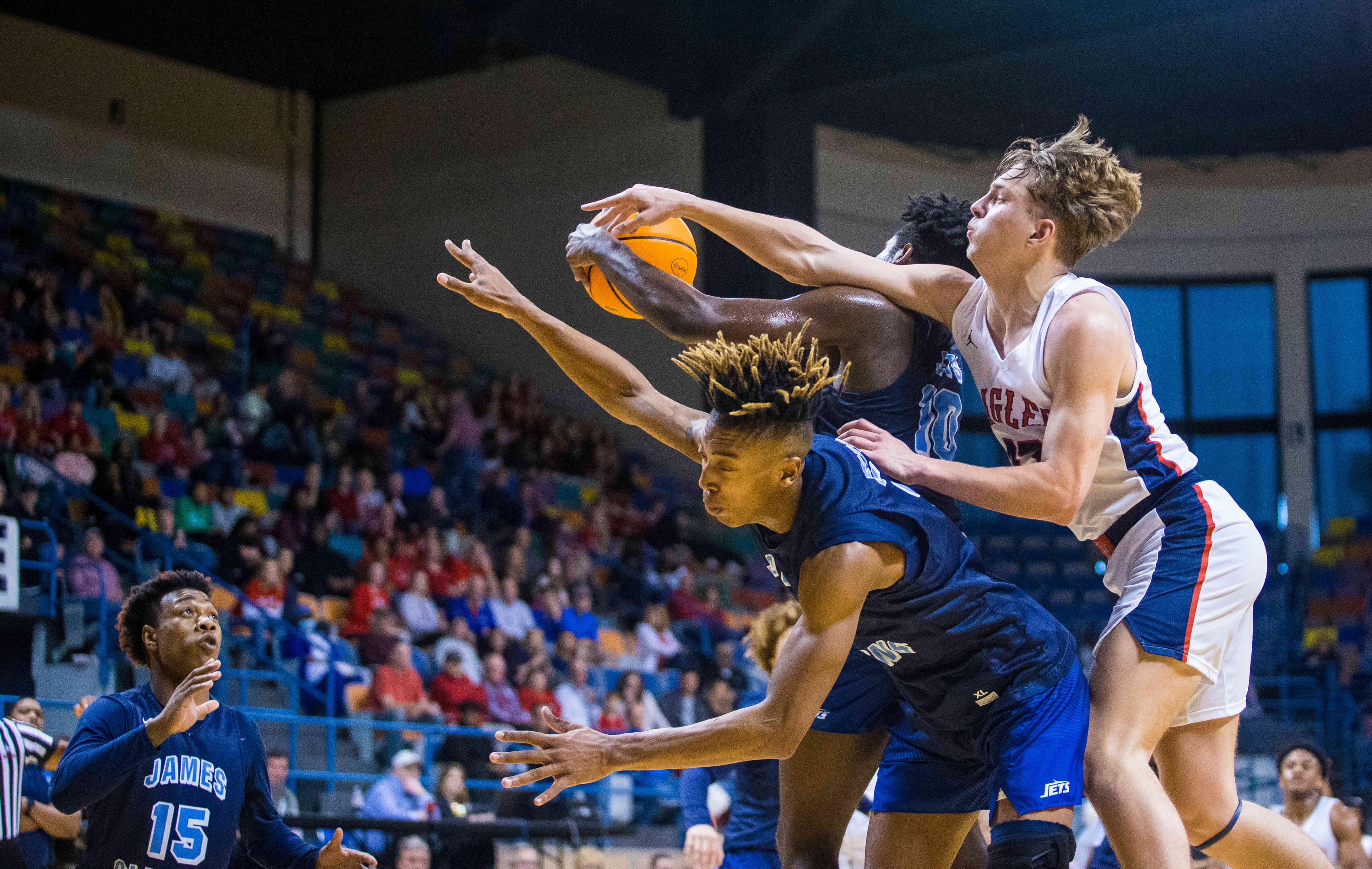 Oak Mountain vs. James Clemens 7A NW boys final - al.com
