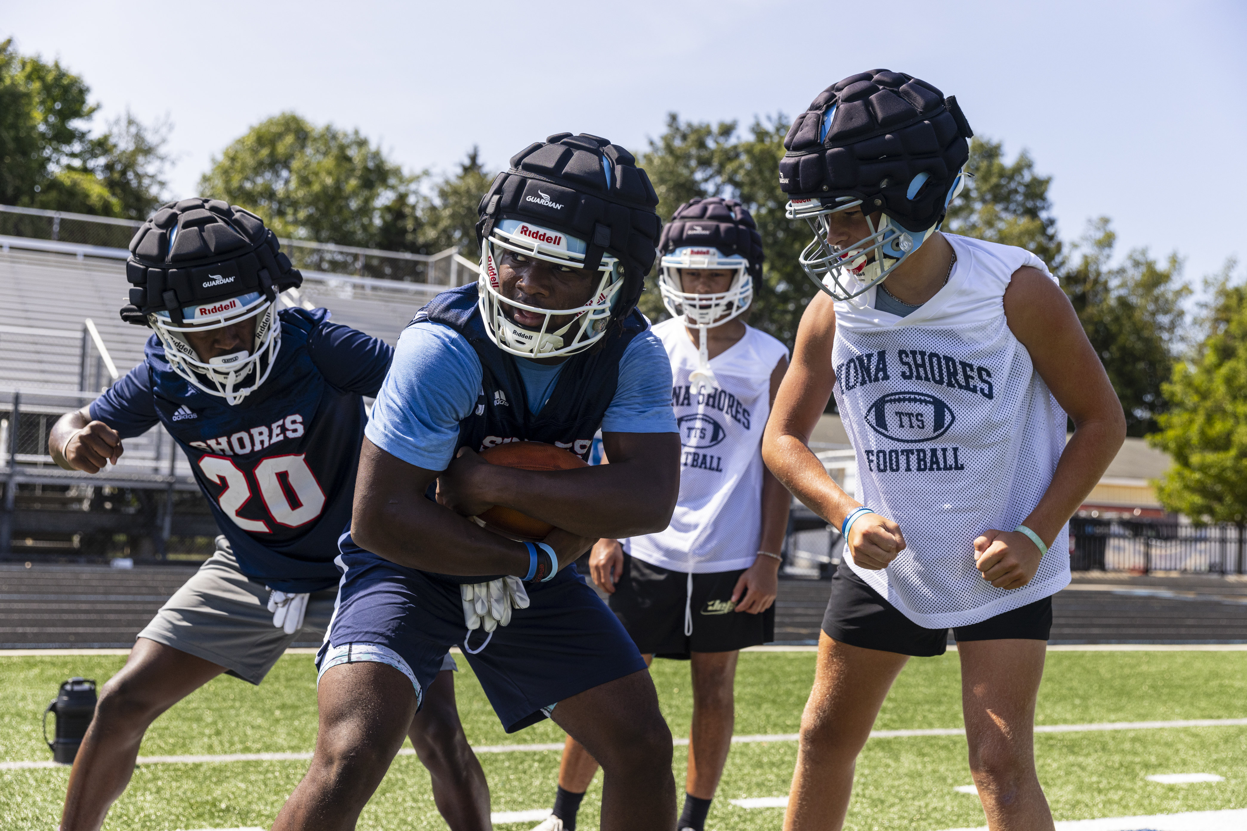 Mona Shores football kicks off the 2024 season - mlive.com