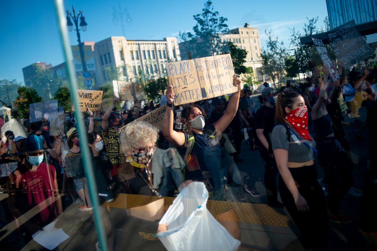 Protesters march against police brutality in Detroit for 11th straight ...