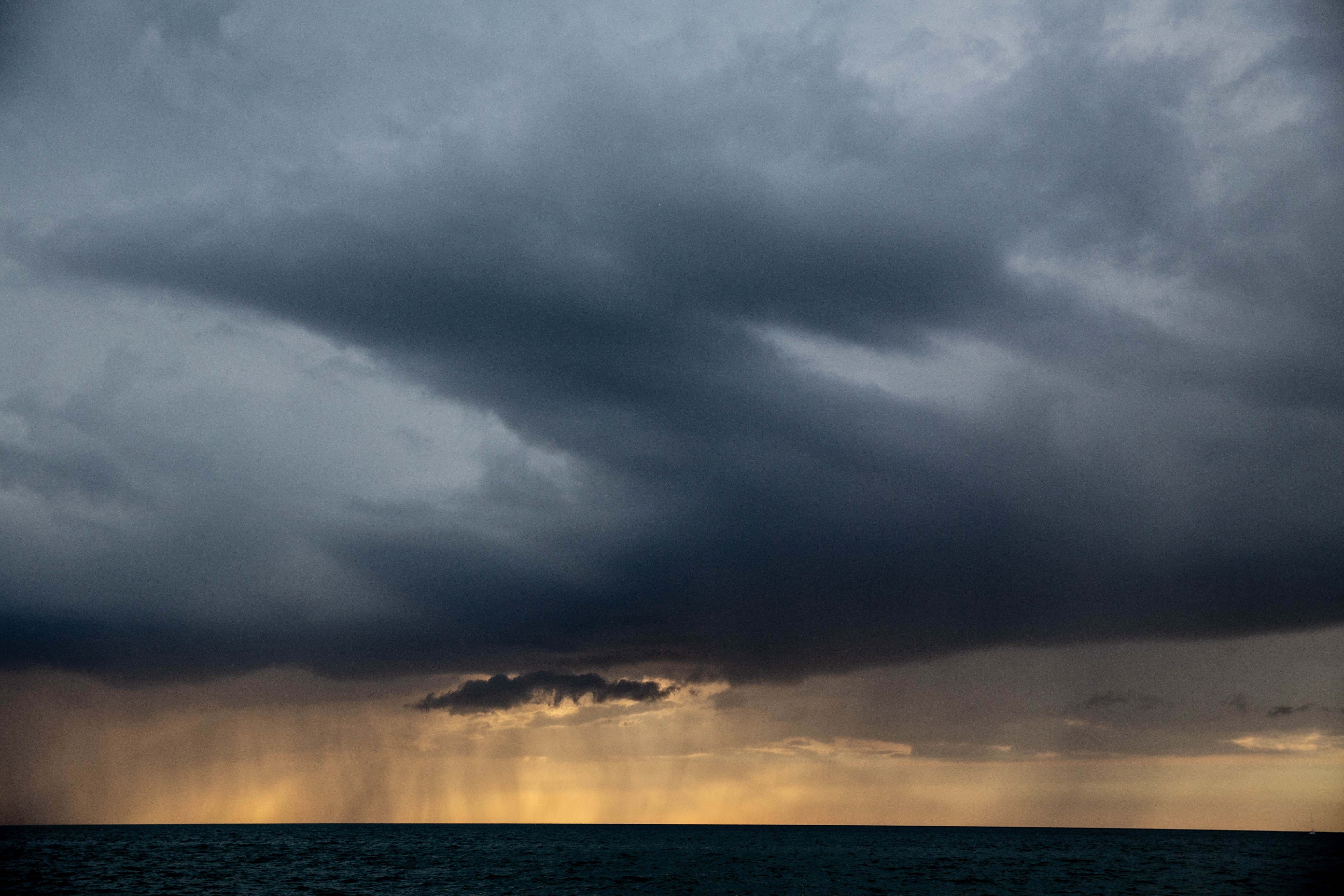 Spectacular sunset over Cleveland on Wednesday evening - cleveland.com