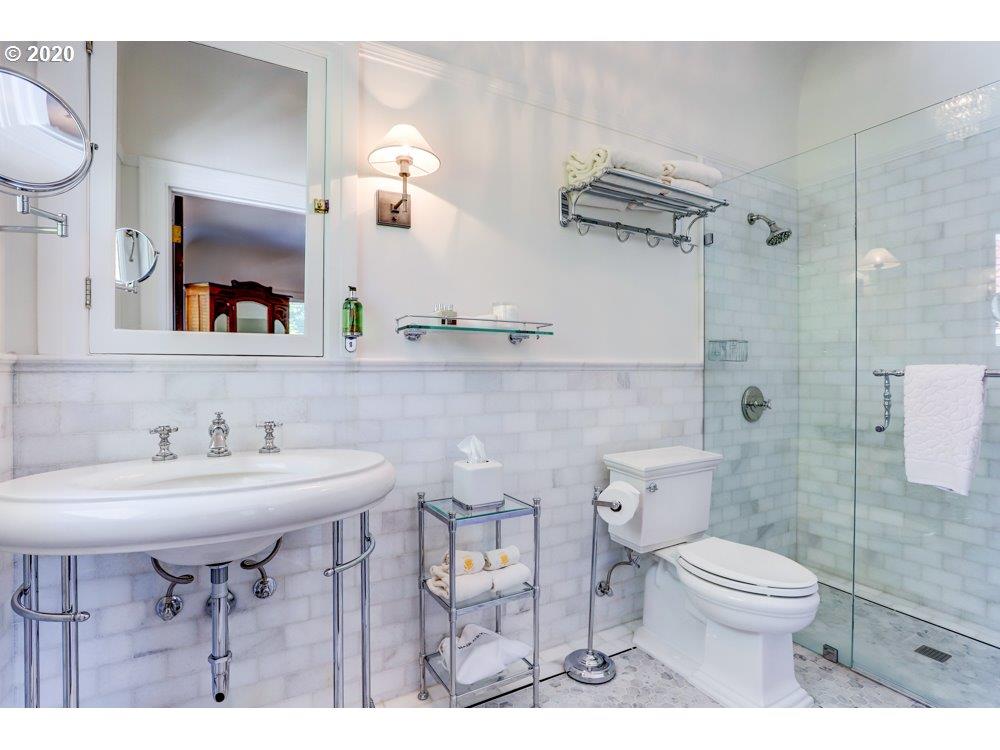Portland's White House is for sale - oregonlive.com