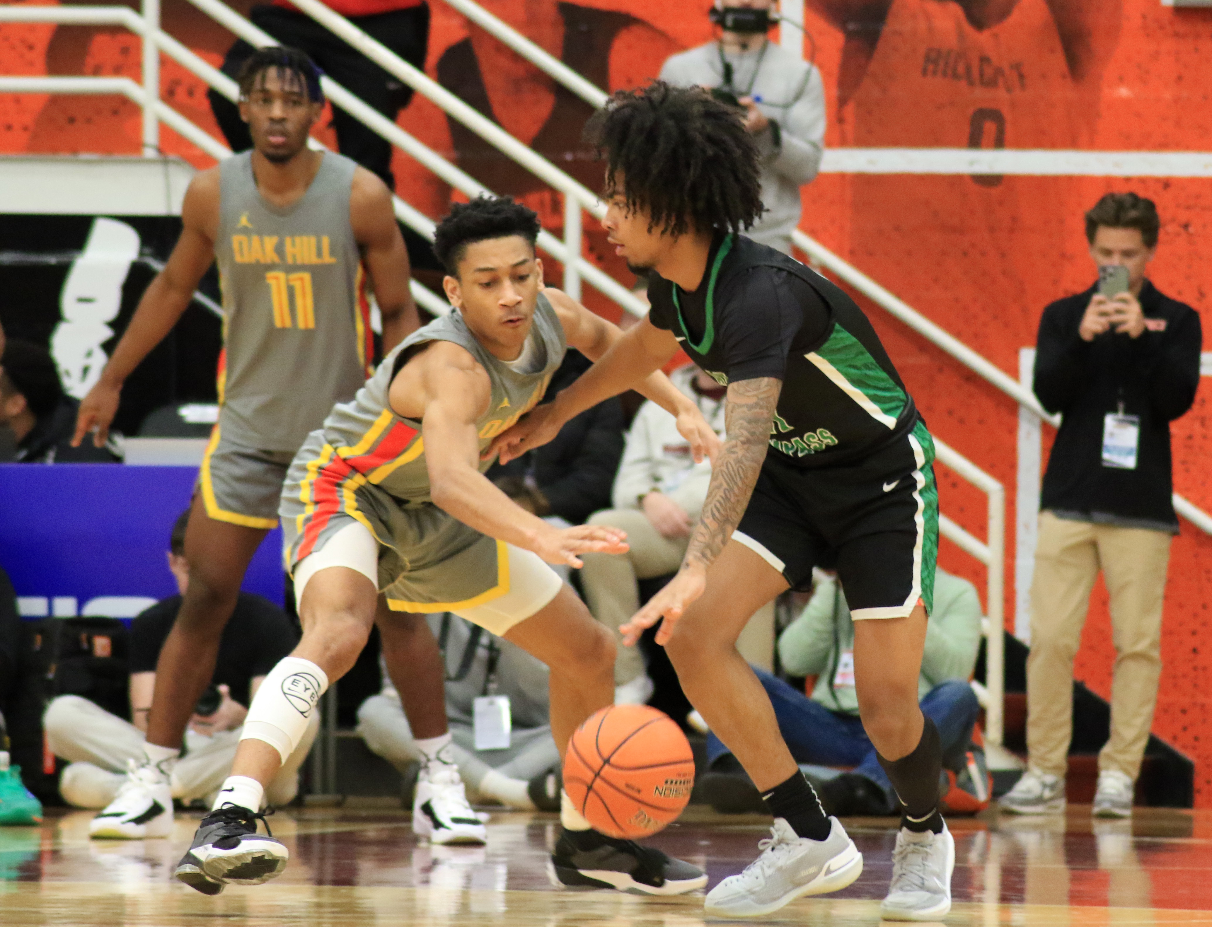 Hoophall Classic 2023: Arizona Compass Prep vs. Oak Hill - masslive.com