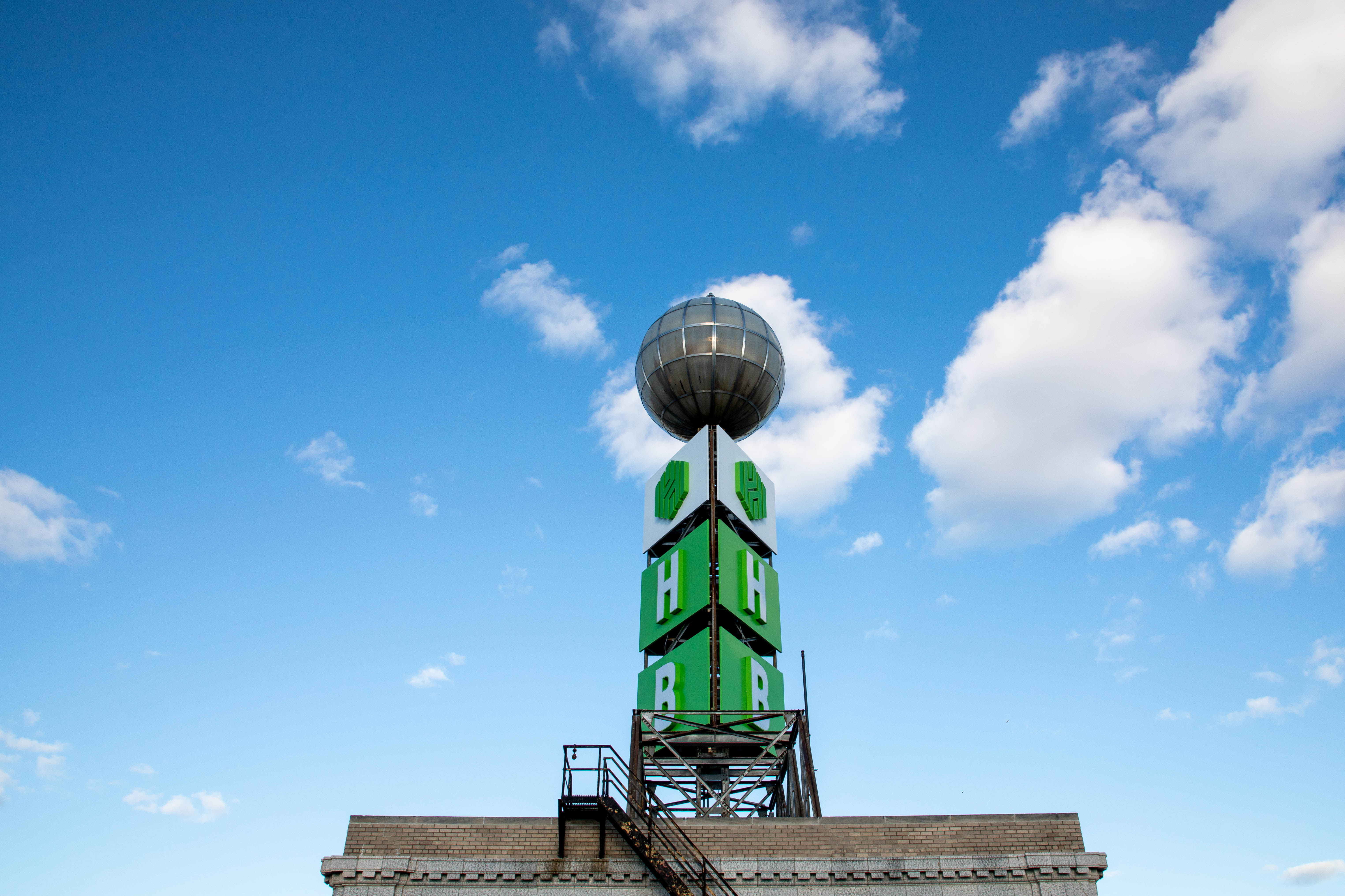 Huntington Bank selling downtown headquarters, iconic weather ball ...