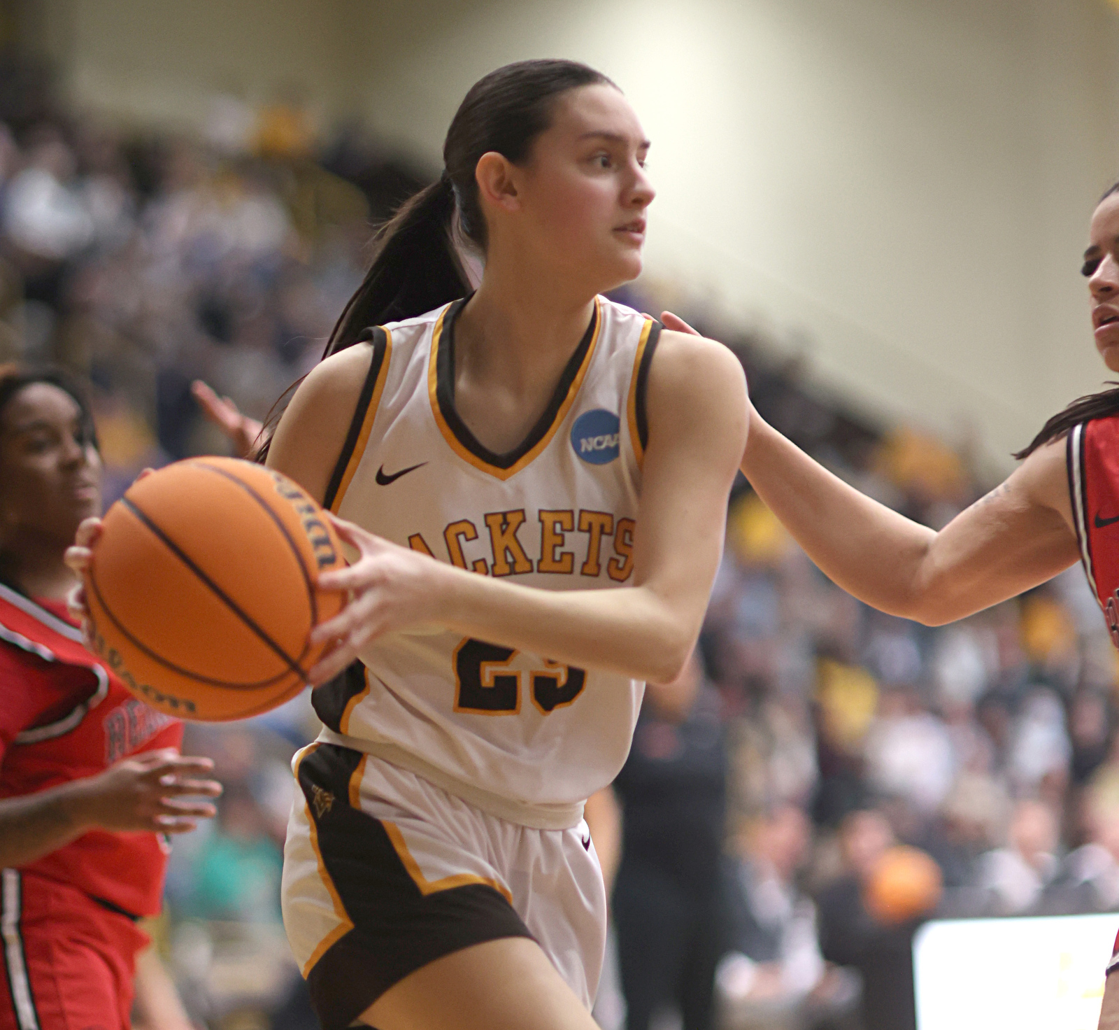 Baldwin Wallace vs. La Roche, Women's Div III basketball first round ...