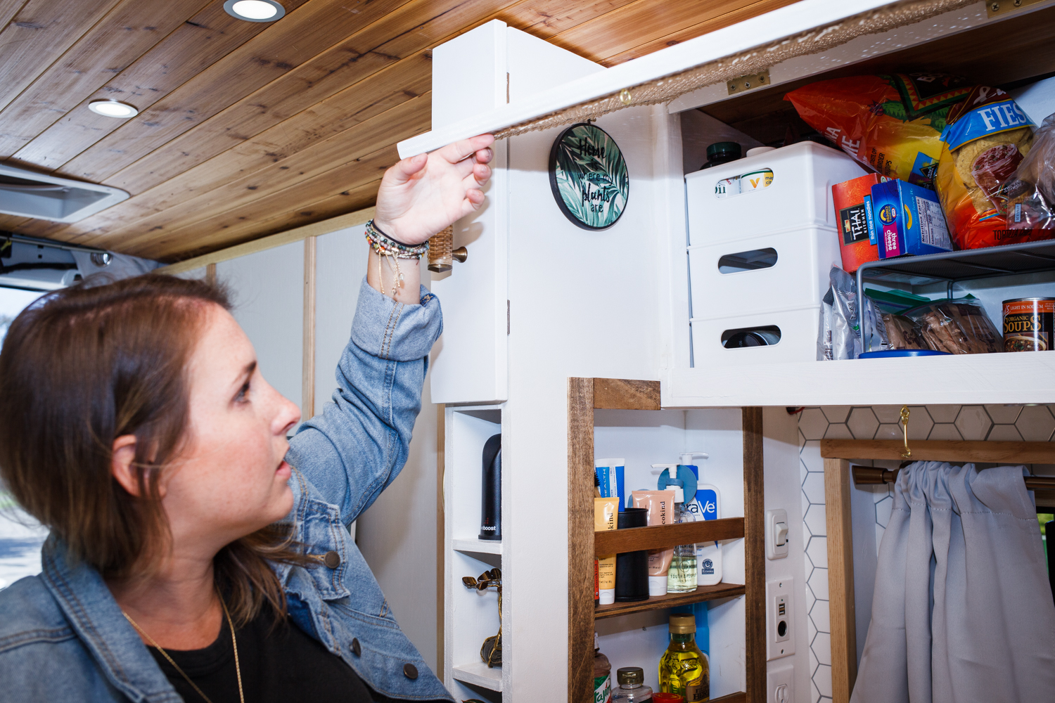 Agawam Vanlifer Cori Geiger starts her new life on the road - masslive.com