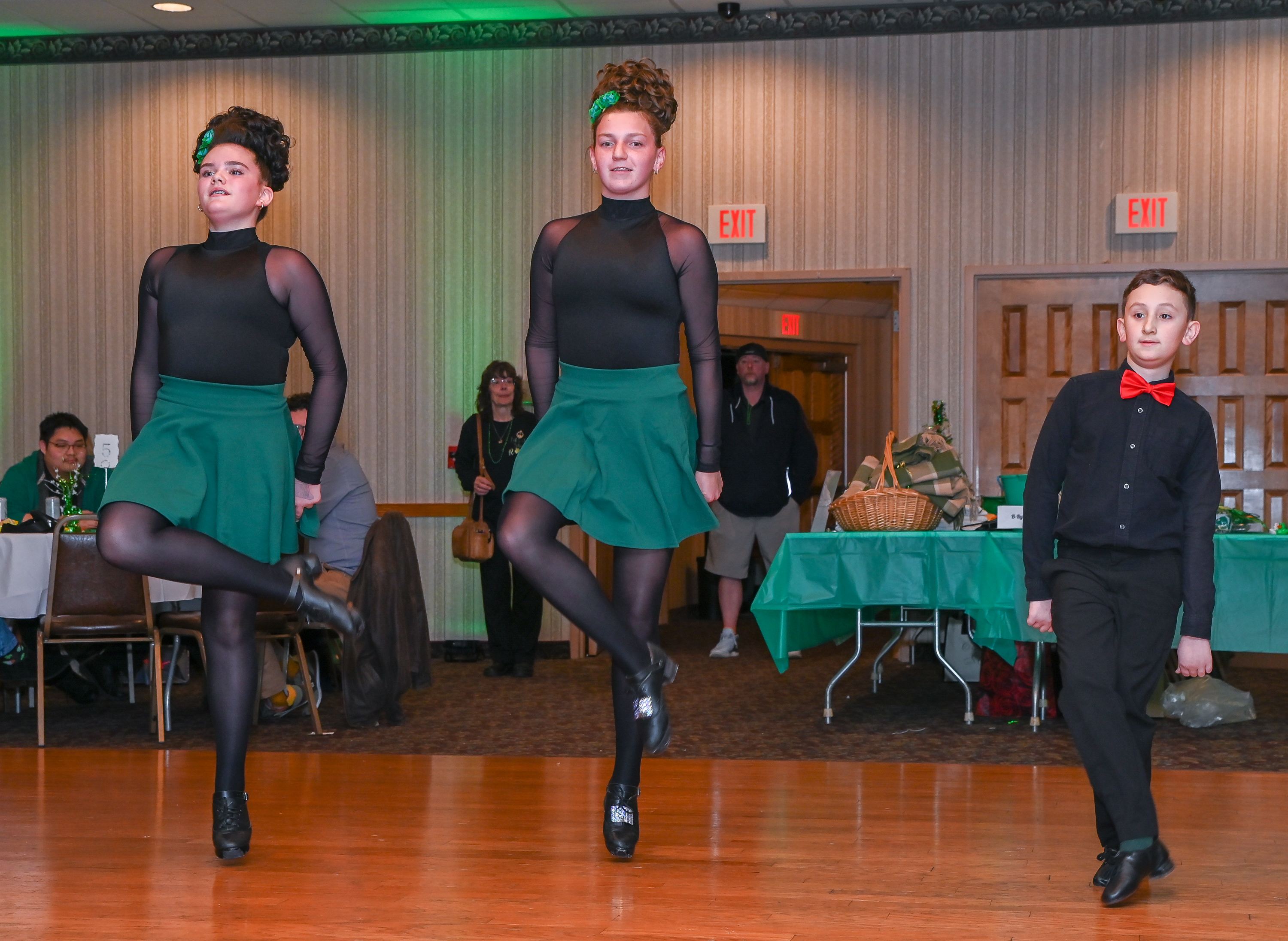 Chicopee St. Patrick’s Parade Committee hosts Irish Night - masslive.com