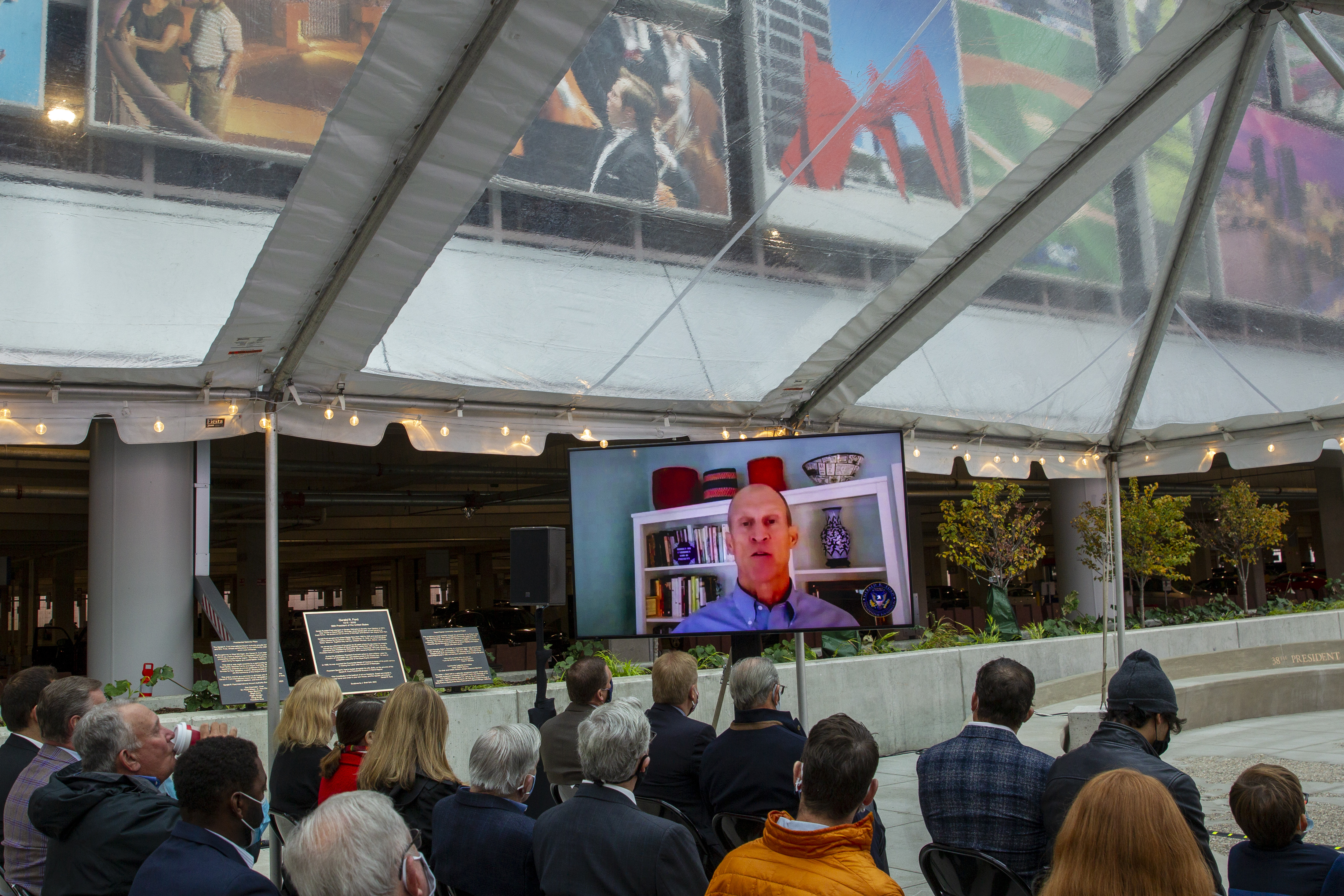 President Gerald R. Ford statue unveiled at airport - mlive.com