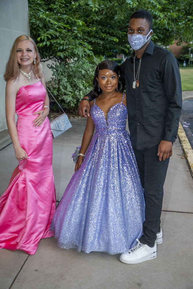 Multi-school prom held at Scottish Rite Cathedral - pennlive.com