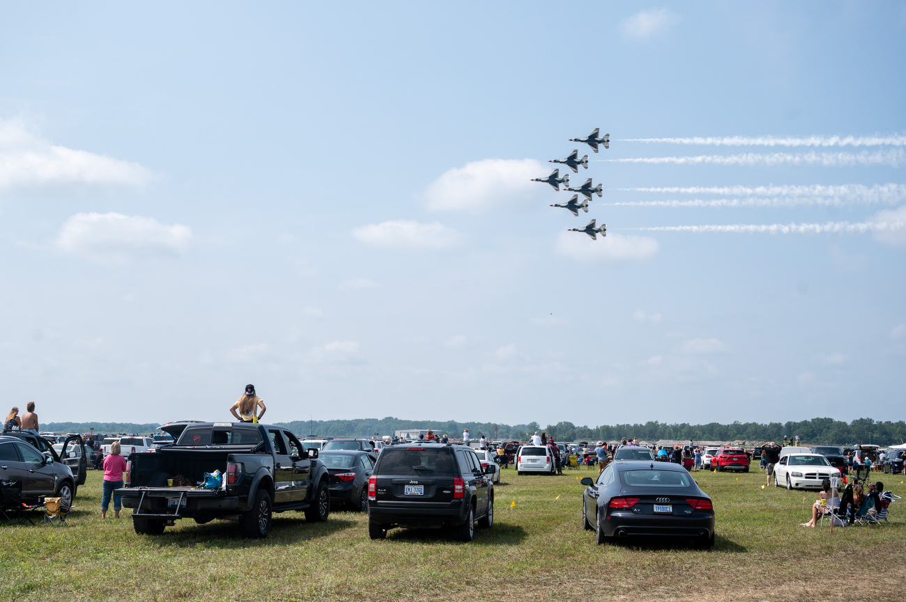 Drive-in Thunder Over Michigan airshow rocks Ypsilanti - mlive.com
