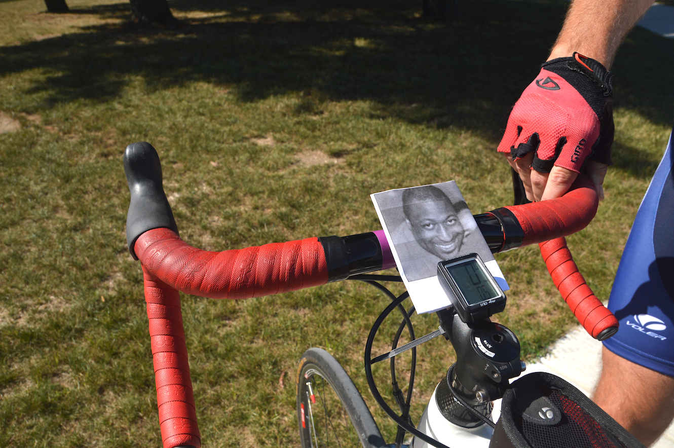 Kalamazoo man raises money for Black Lives Matter movement with 1,000 ...