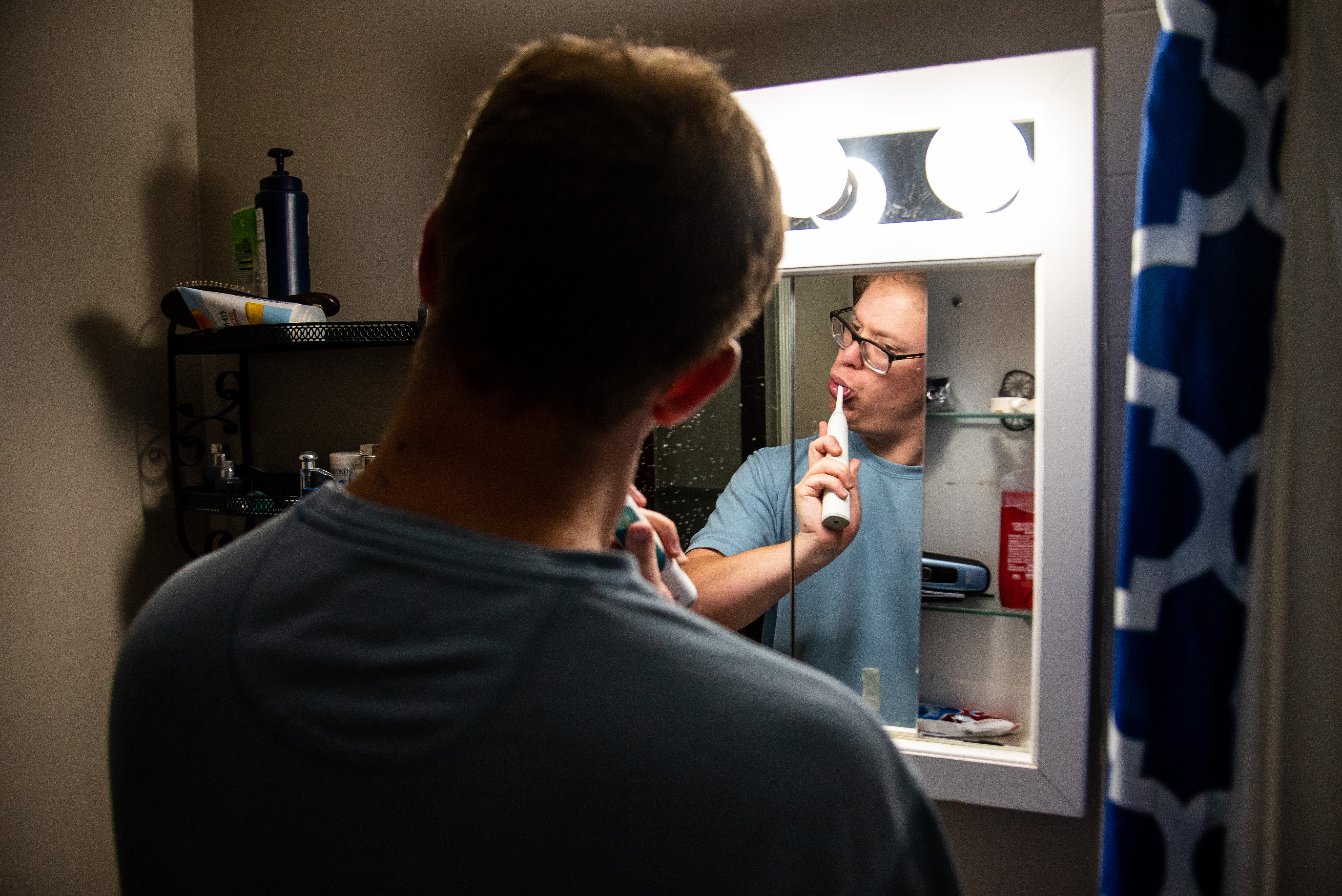 ‘Foot in both worlds’: Grand Blanc resident finds confidence in ...