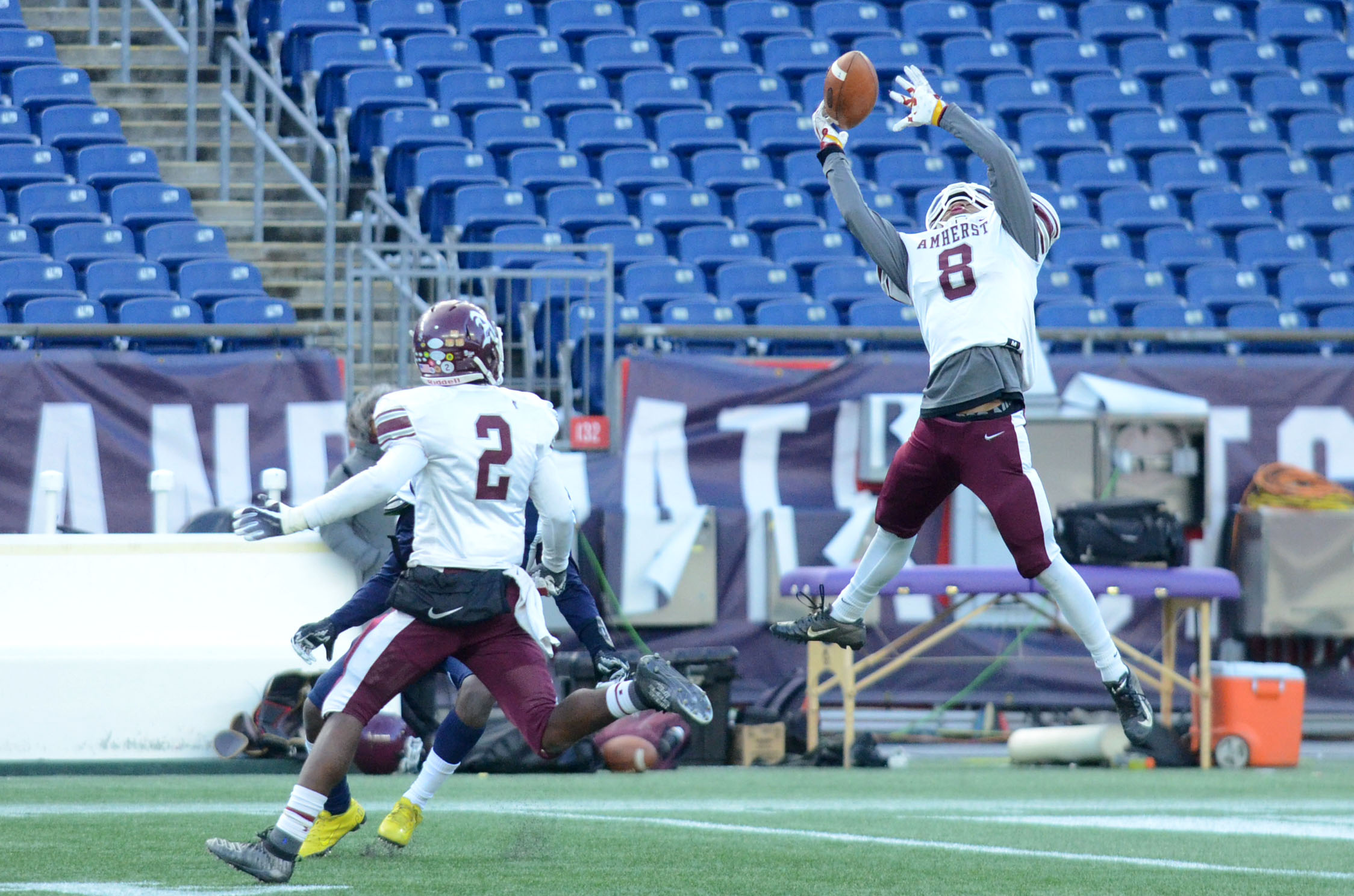 Amherst football faces Swampscott in Division V final - masslive.com