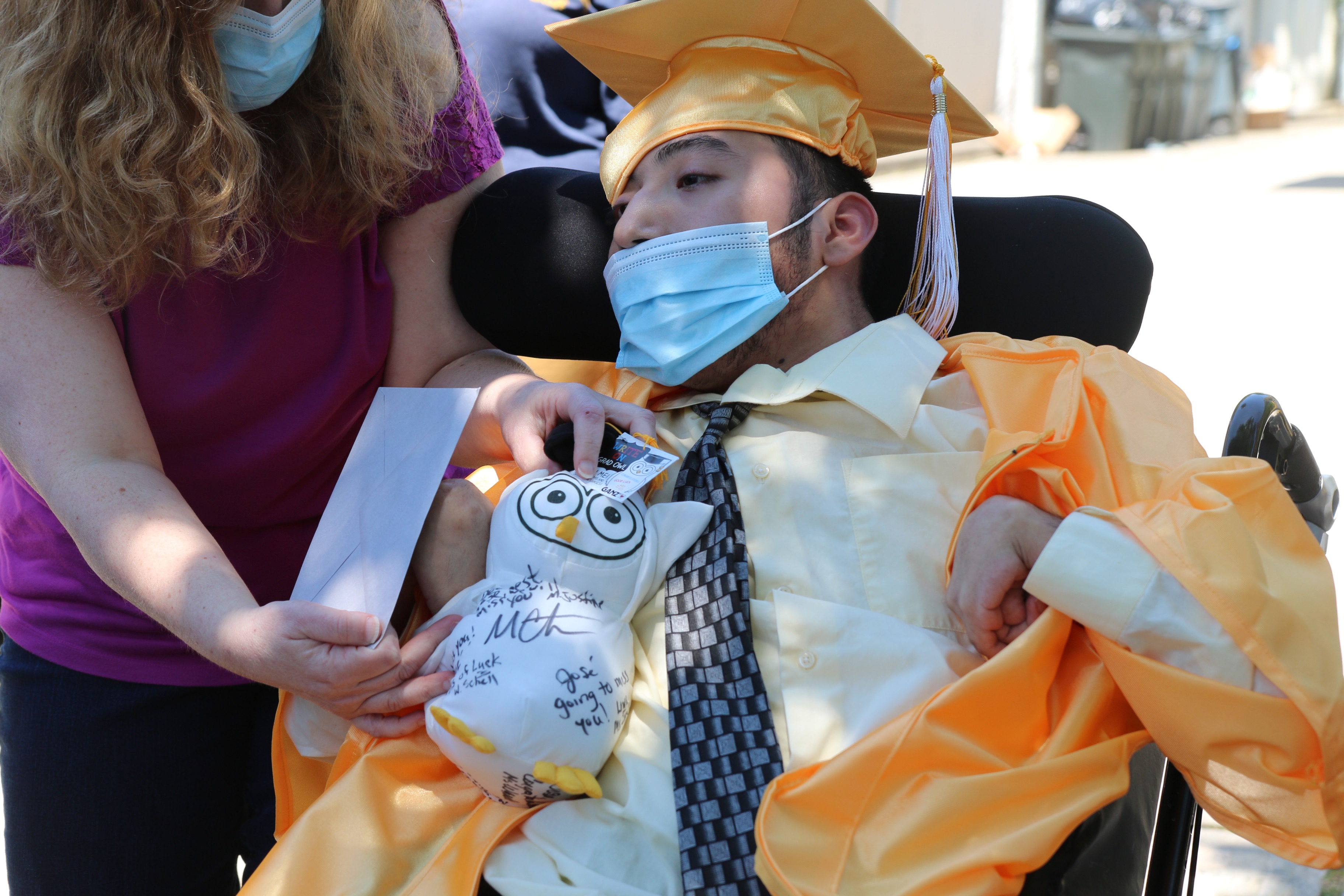 Hungerford graduate surprised with staff celebration - silive.com