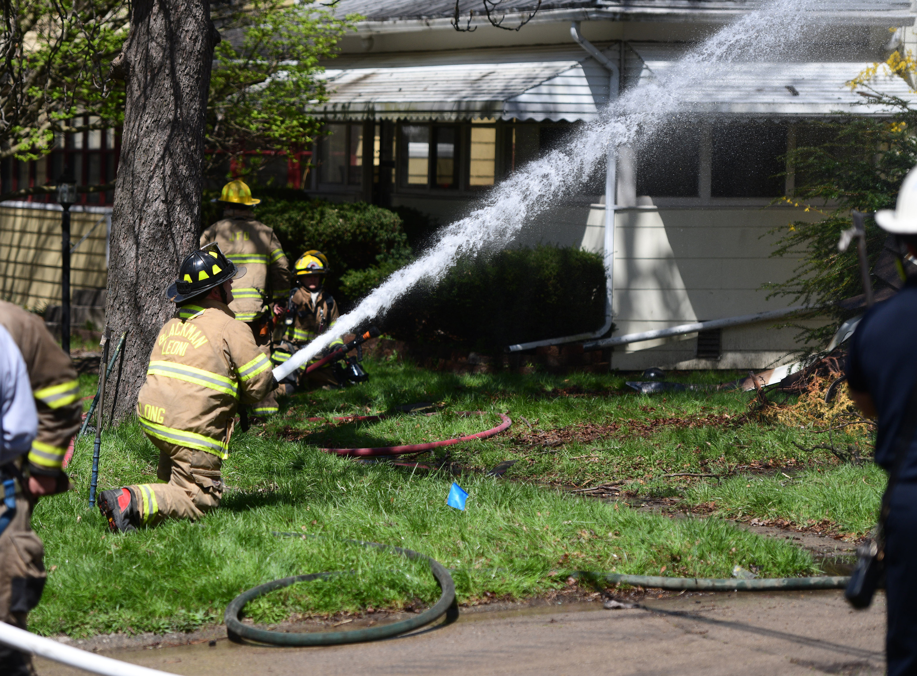 Fire on Grinnell Street in Jackson - mlive.com