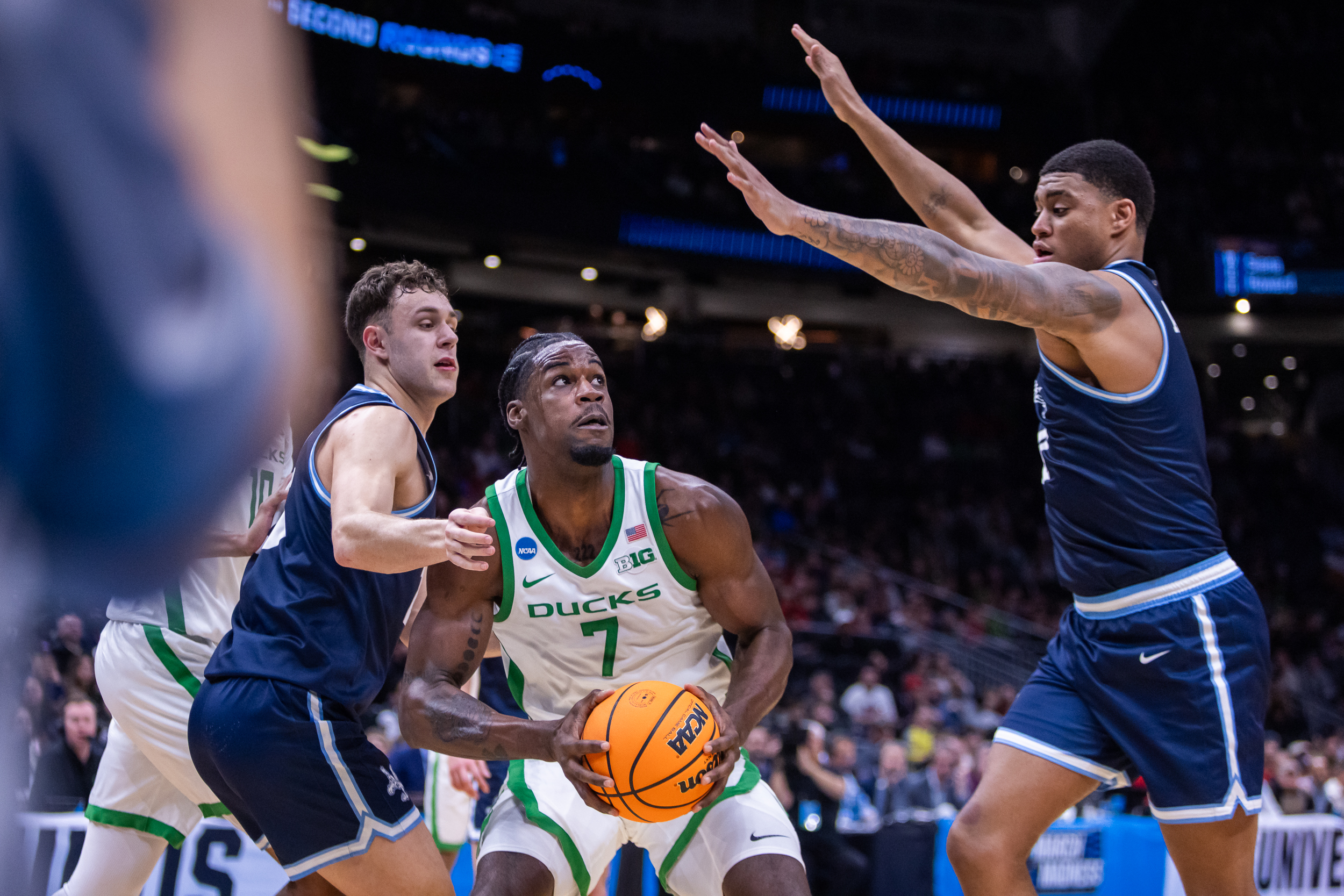 Oregon Ducks vs. Liberty Flames in men's NCAA Tournament - oregonlive.com
