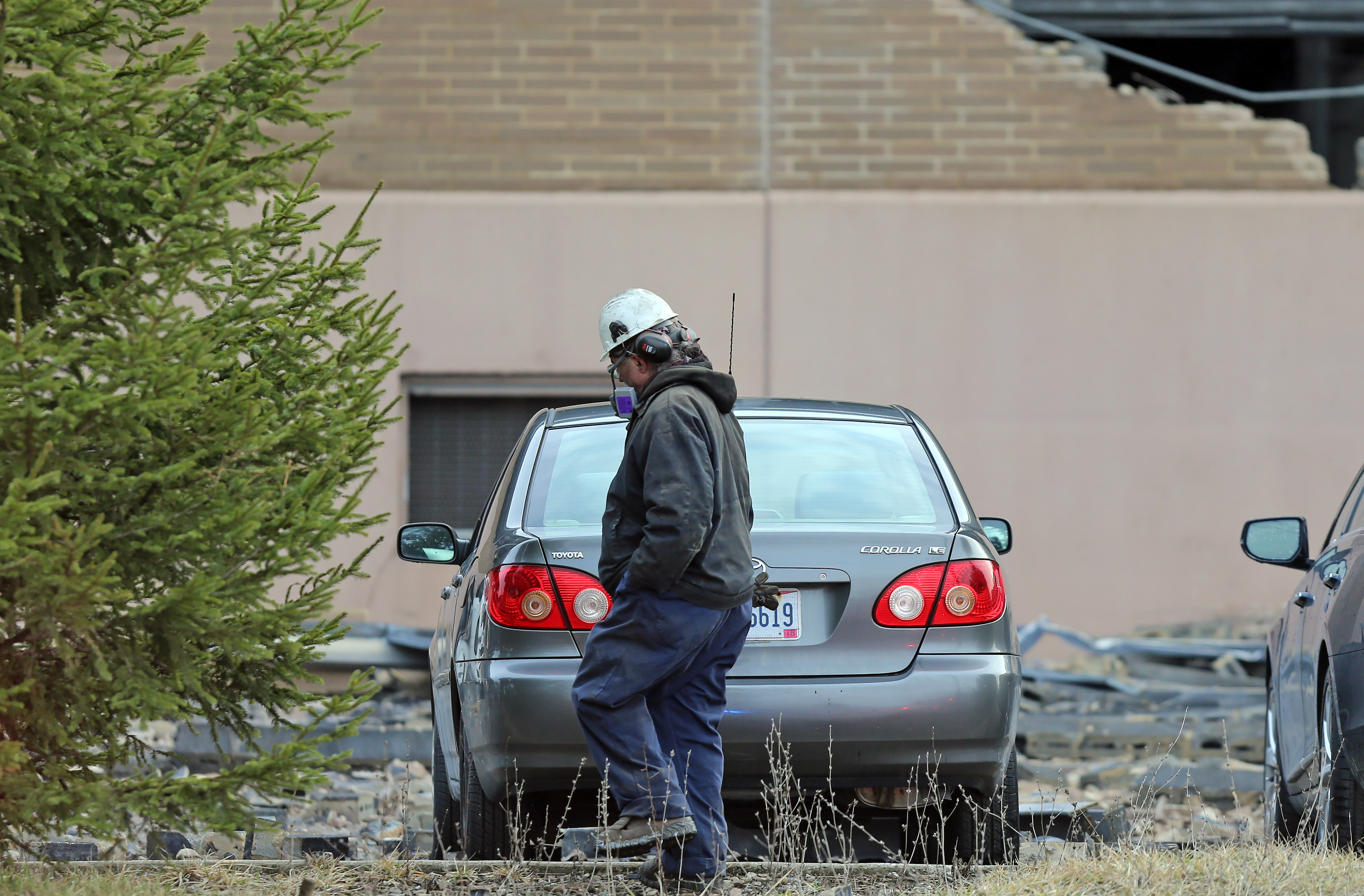 Large explosion at manufacturing plant in Oakwood, February 20, 2023 ...