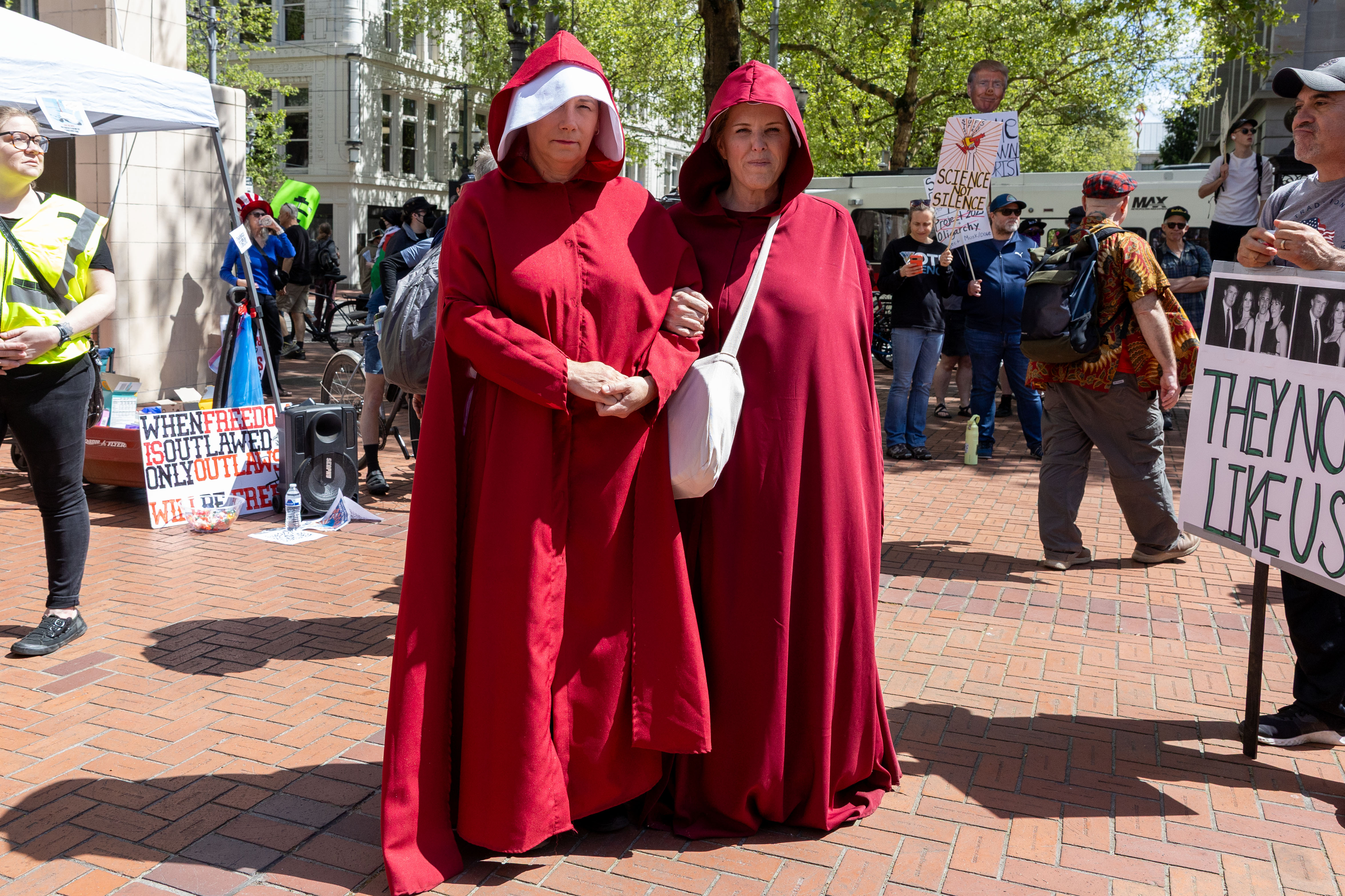 Saturday's anti-Trump rally and march in Portland - oregonlive.com